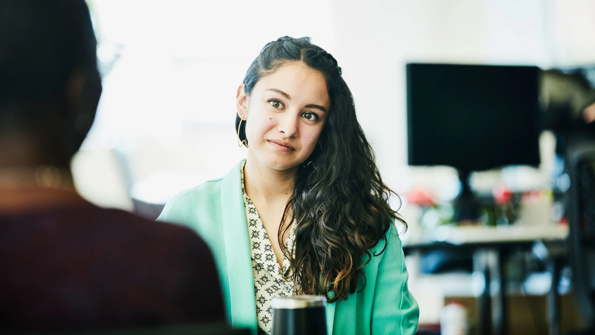 How to Spot Someone Lying in a Job Interview