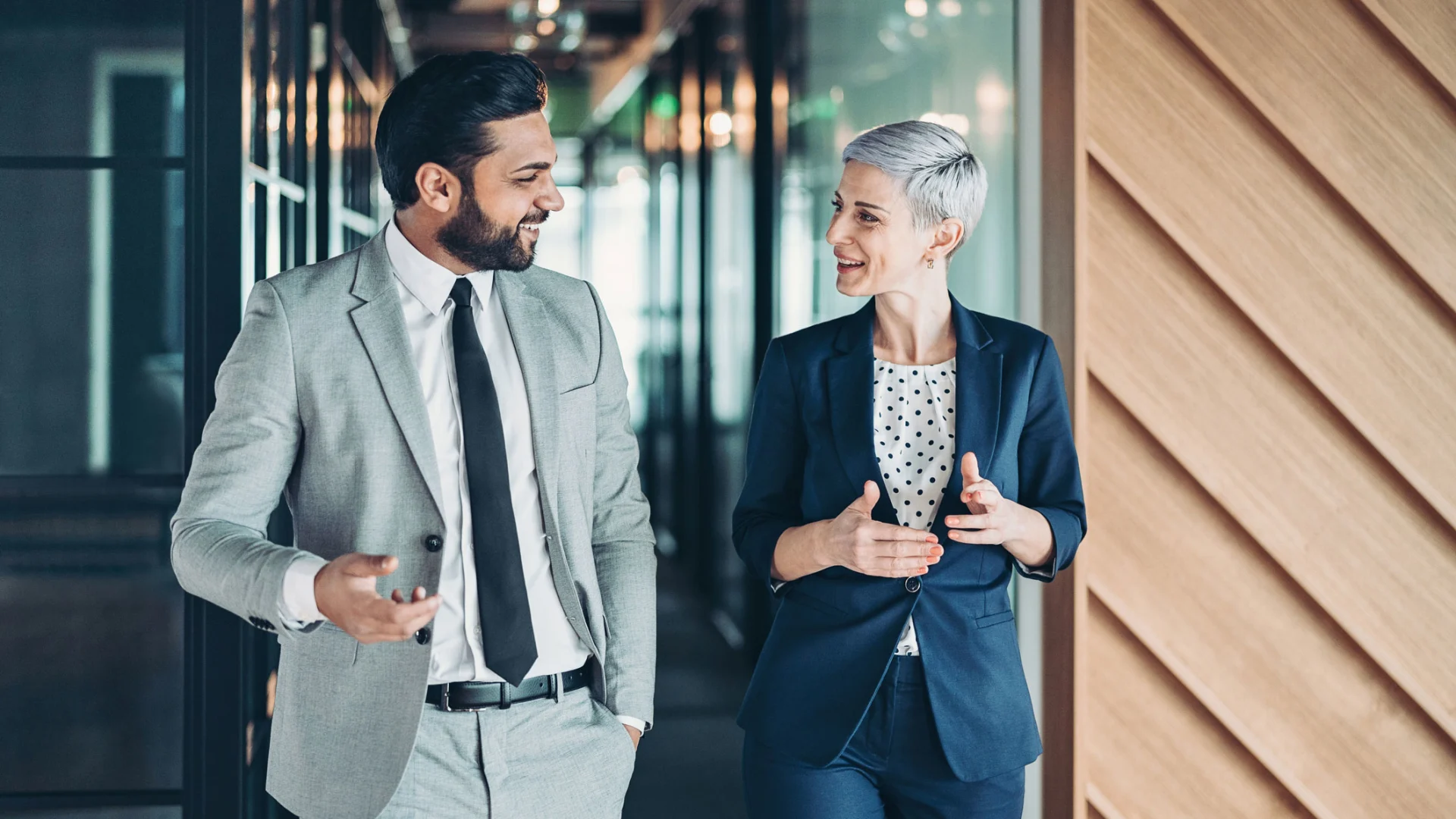 Walking Meetings Won't Just Make You More Creative. Science Says They ...
