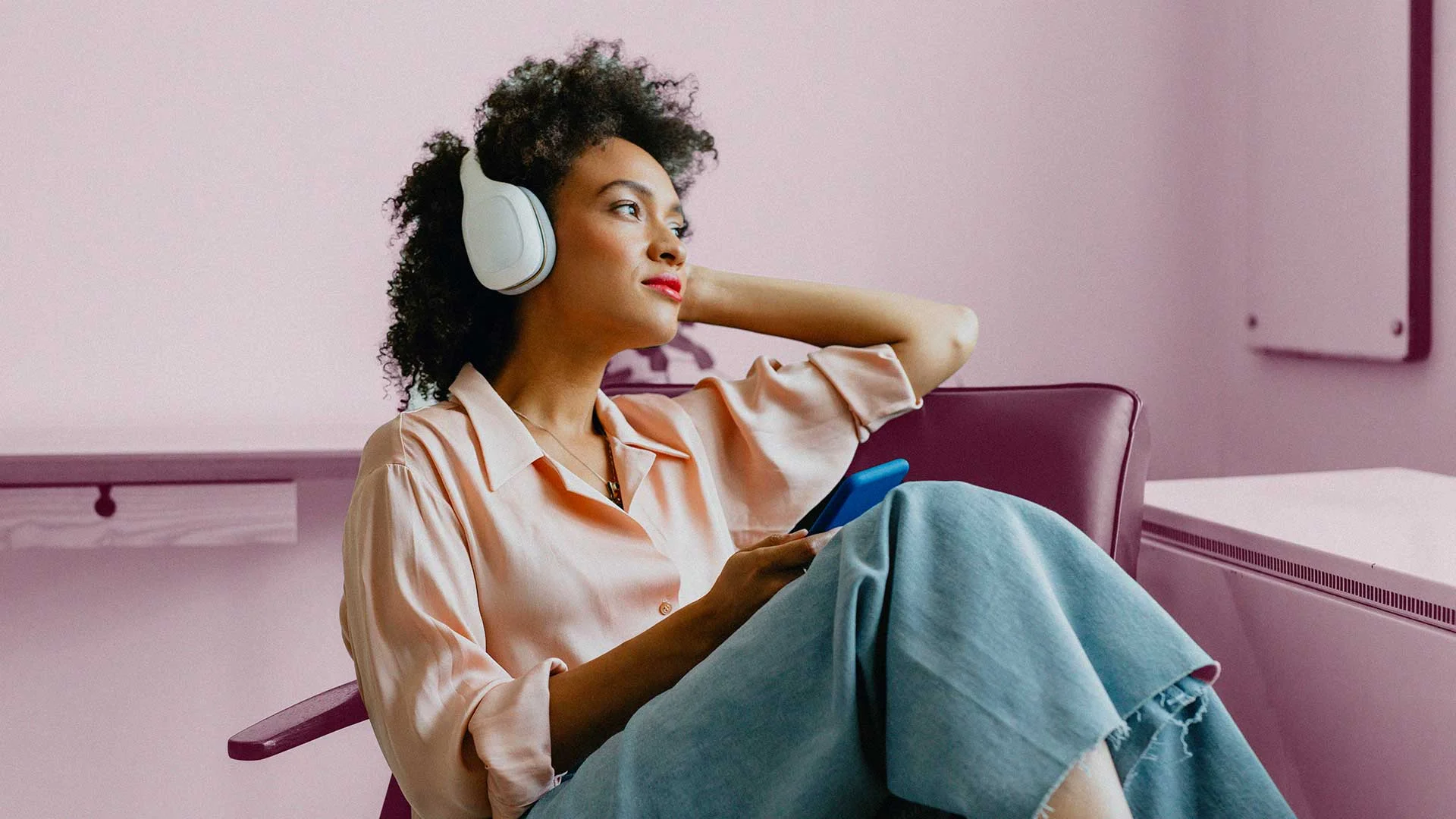 6 Ways to Win the Battle for Attention and Influence