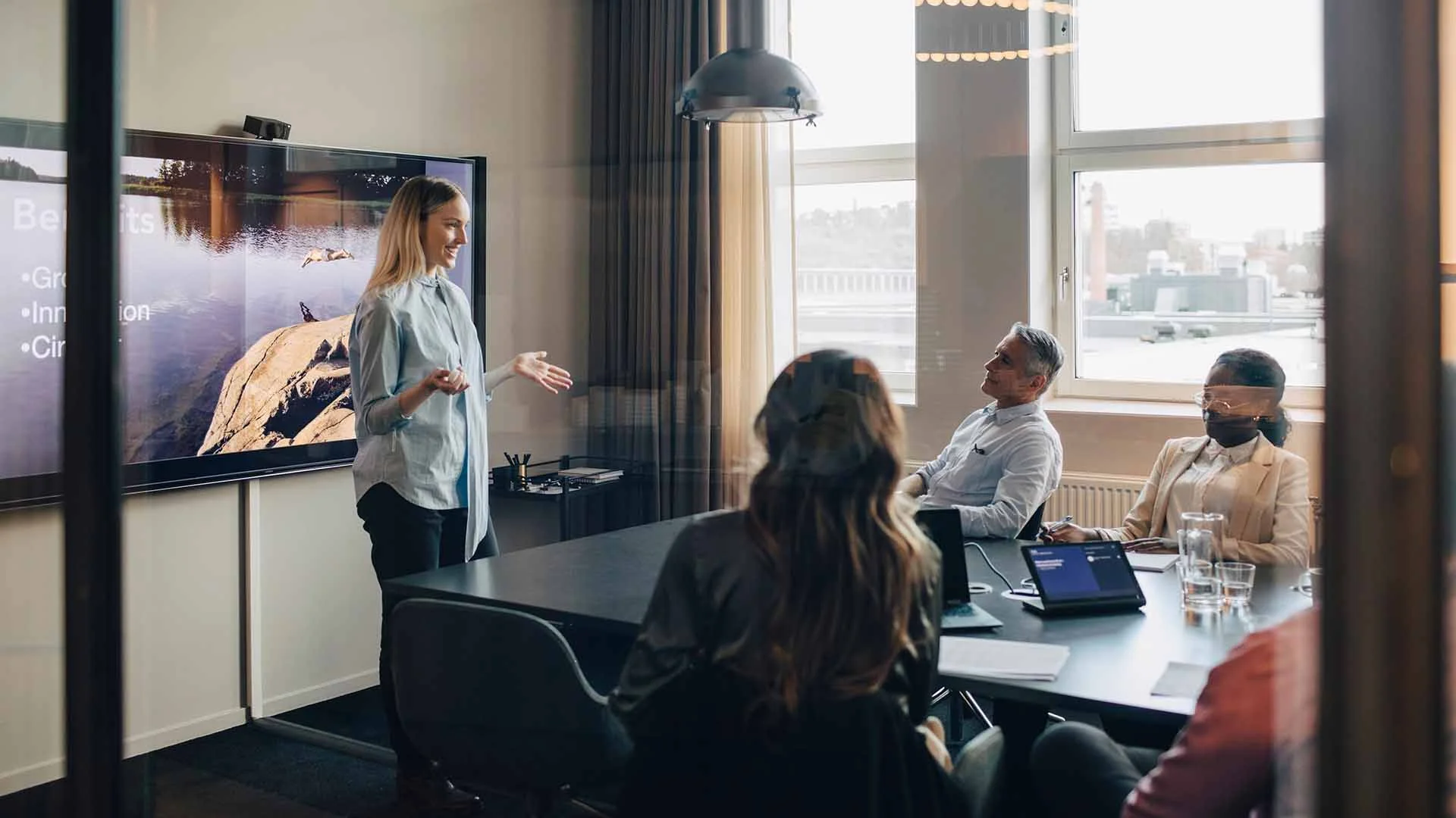 3 Timeless Elements of a Persuasive Pitch