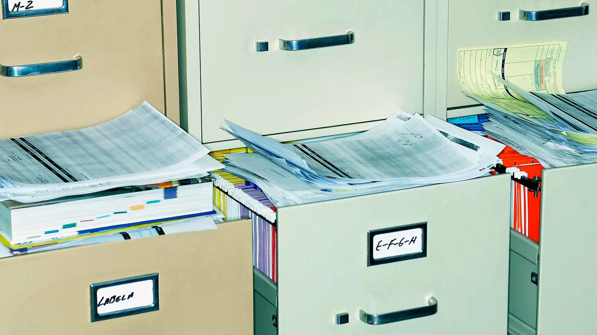 3 Inexpensive Tweaks That Will Make Your Filing Cabinet More Efficient