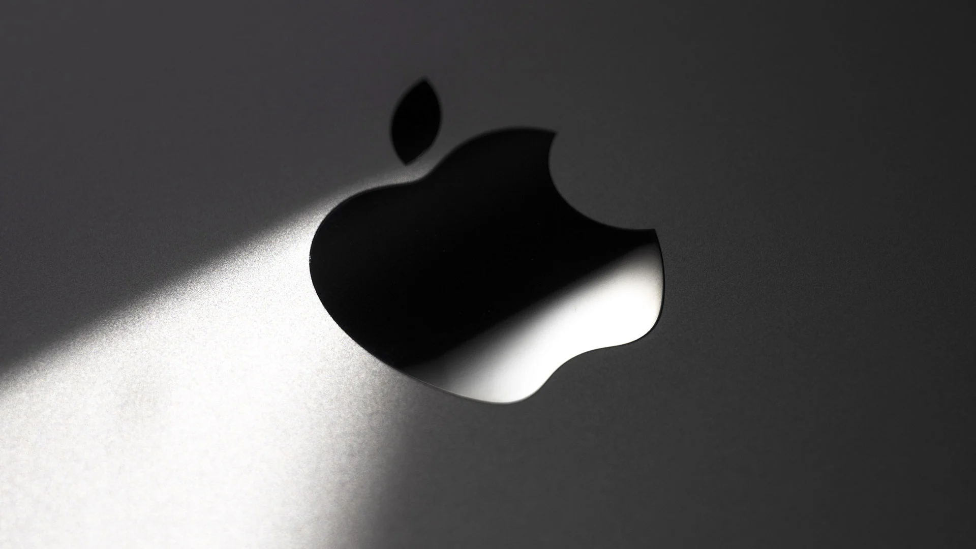 Apple Signs Deal For AI Training Data from Image Service Shutterstock