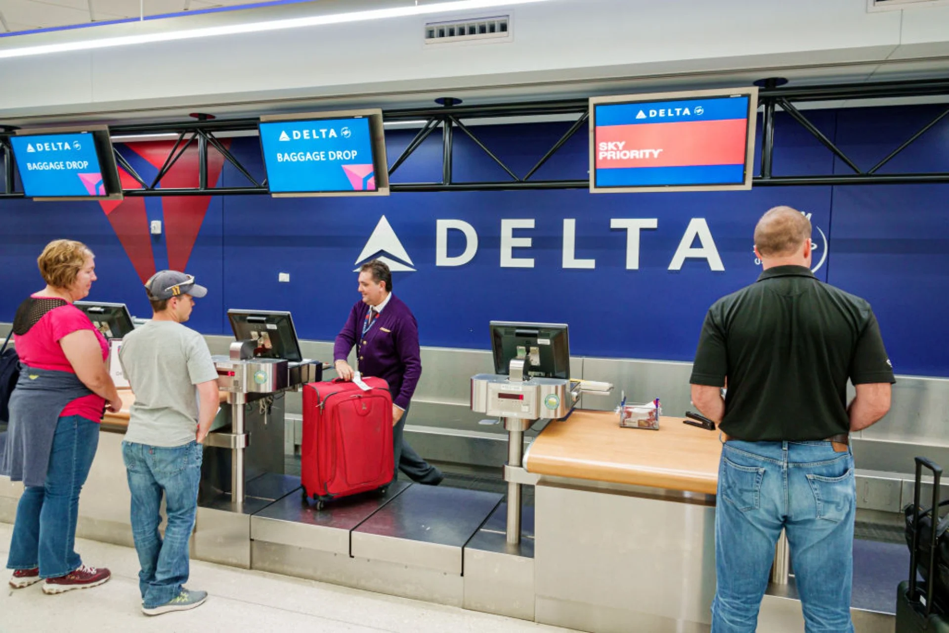 Delta Air Lines Is Introducing a Change That Is Upsetting Its Best ...