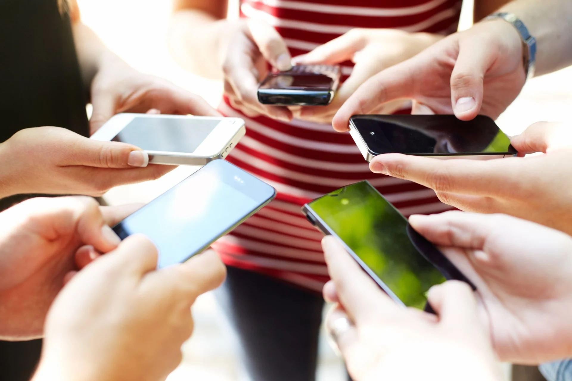 3 People You Need to Add to Your Professional Network