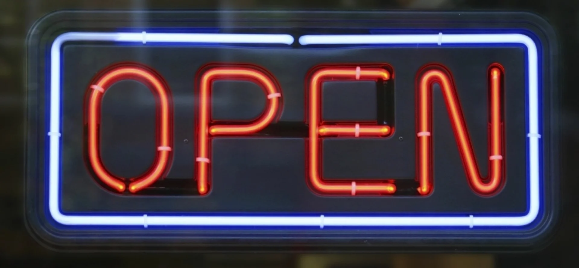 A Neon Sign Alternative Helps Businesses See the Light