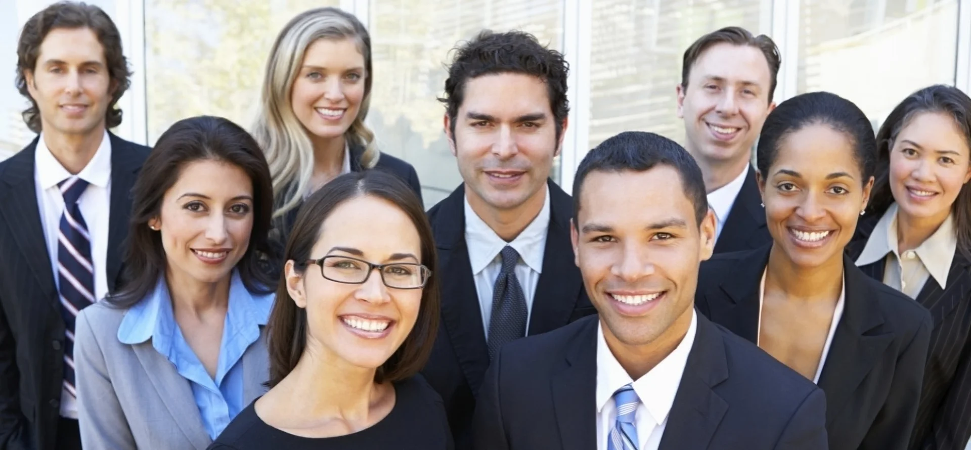 7 Smart Ways to Be Amazingly Professional and Look the Part