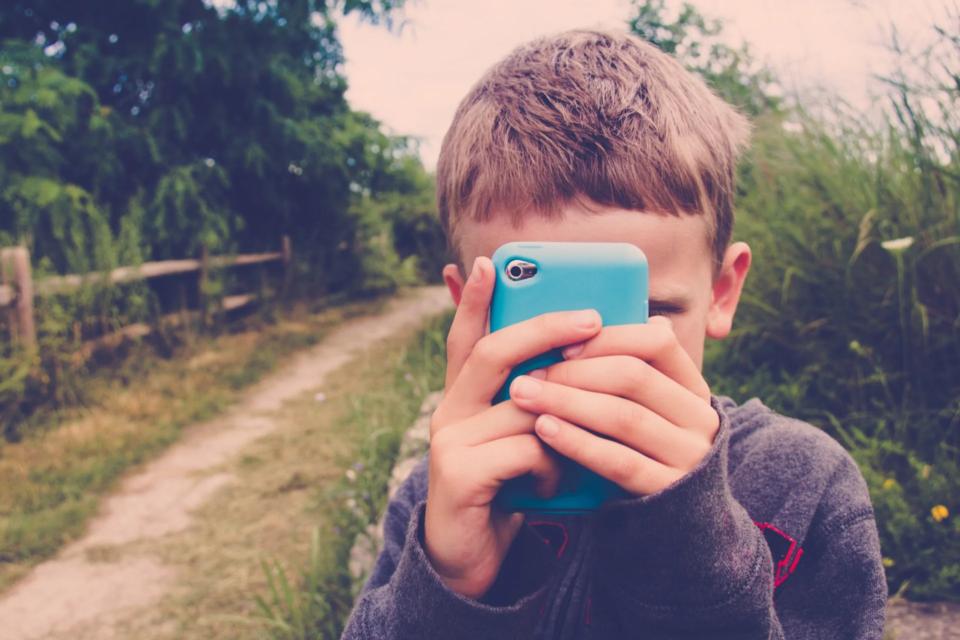 Are iPhones Harming our Kids? Apple Investors Think So. Protect Your ...