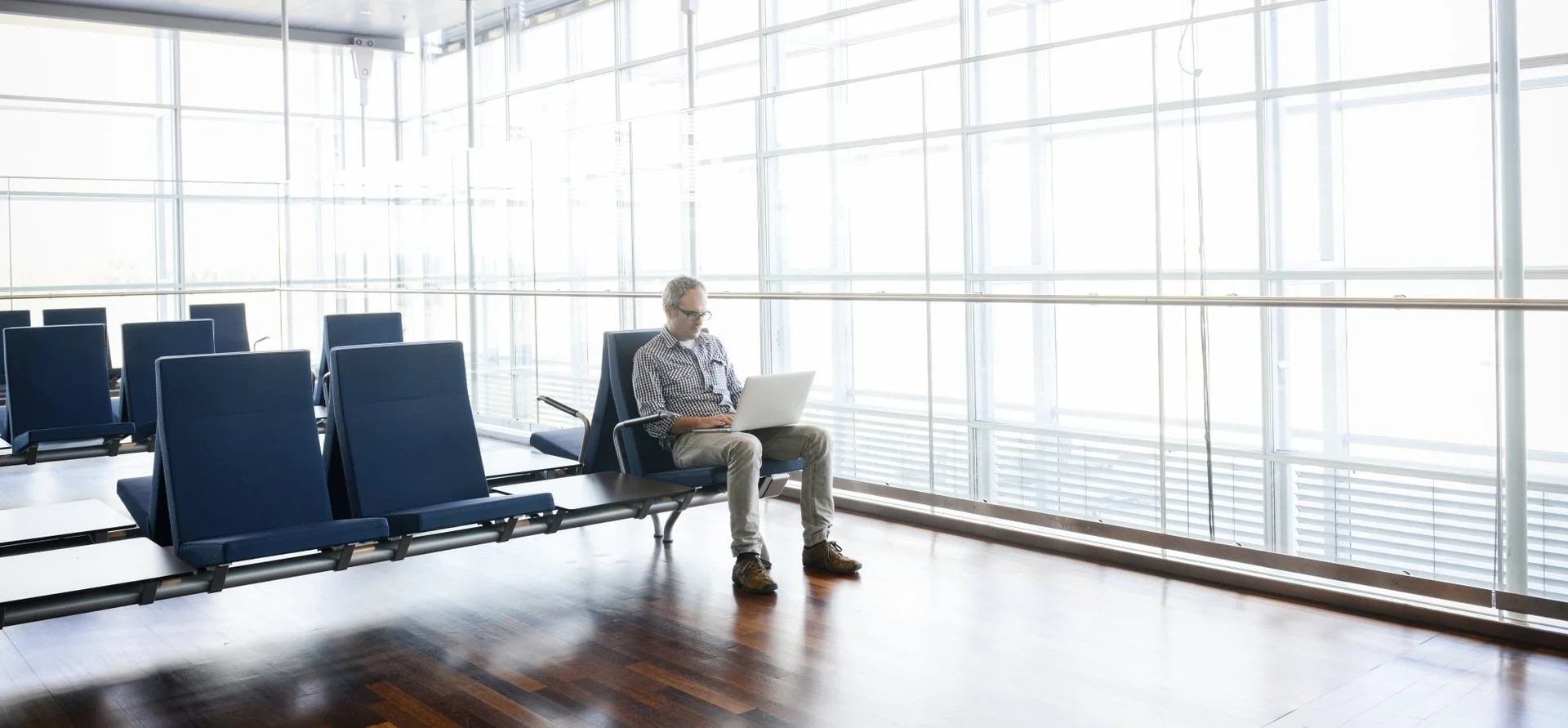 8 Ways to Stay Productive During Your Next Business Trip