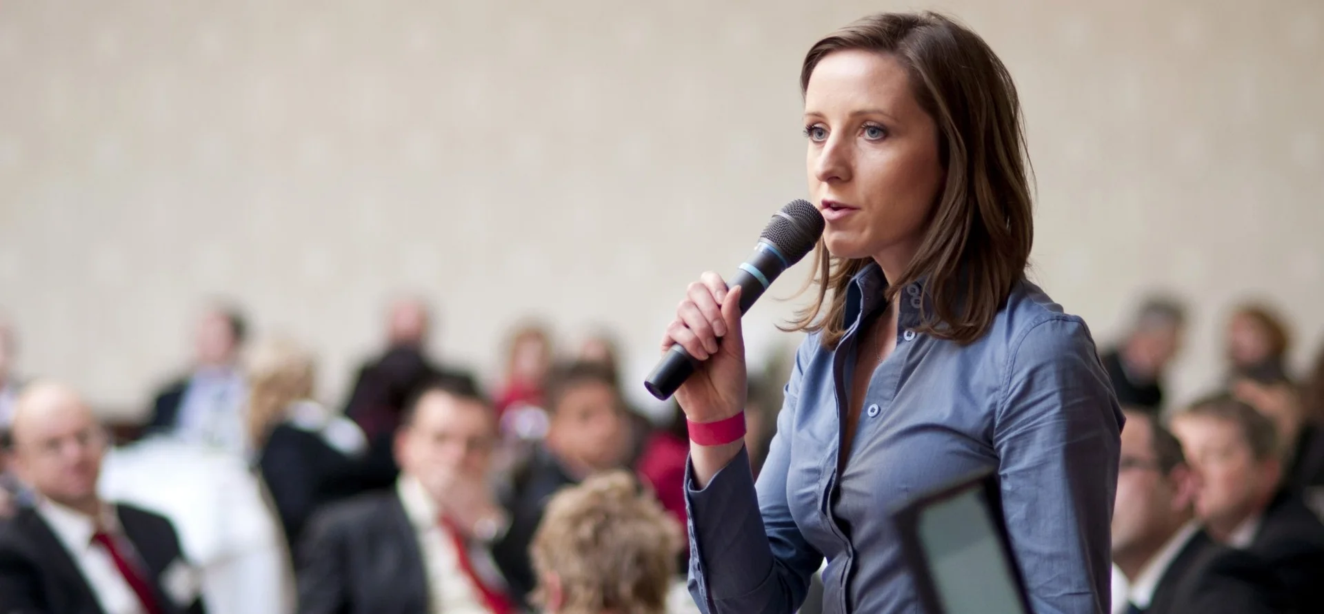 How to Overcome the Fear of Public Speaking in 5 Minutes