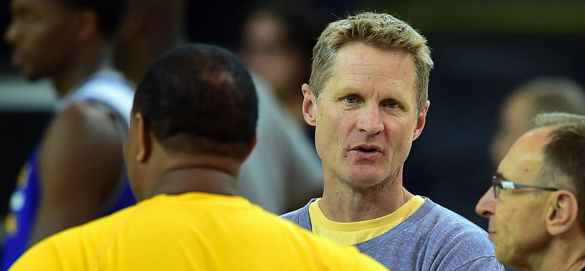 With a Single Action, NBA Coach Steve Kerr Taught a Brilliant Lesson in ...