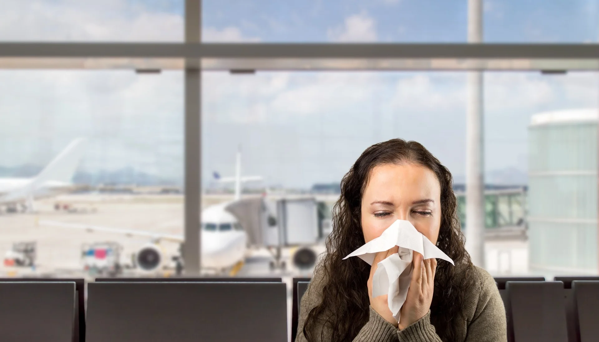 Avoid These Dirtiest Places on the Plane (Infographic)