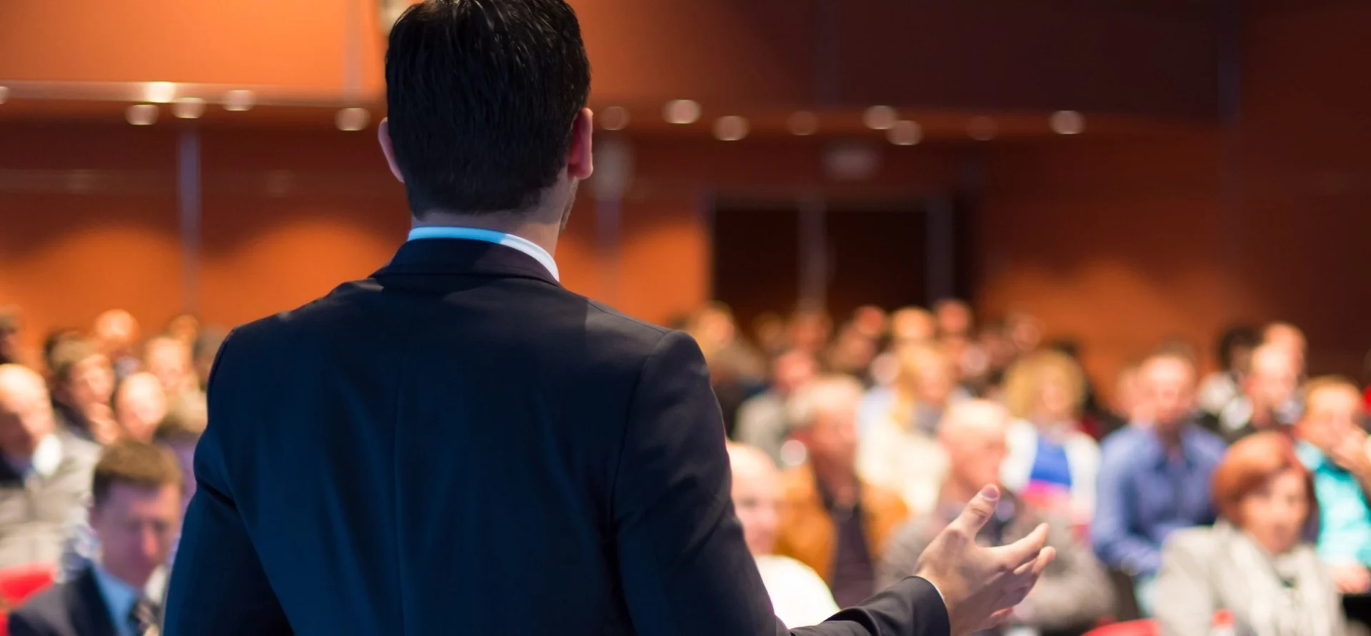 The Ultimate Checklist to Give an Outstanding Presentation