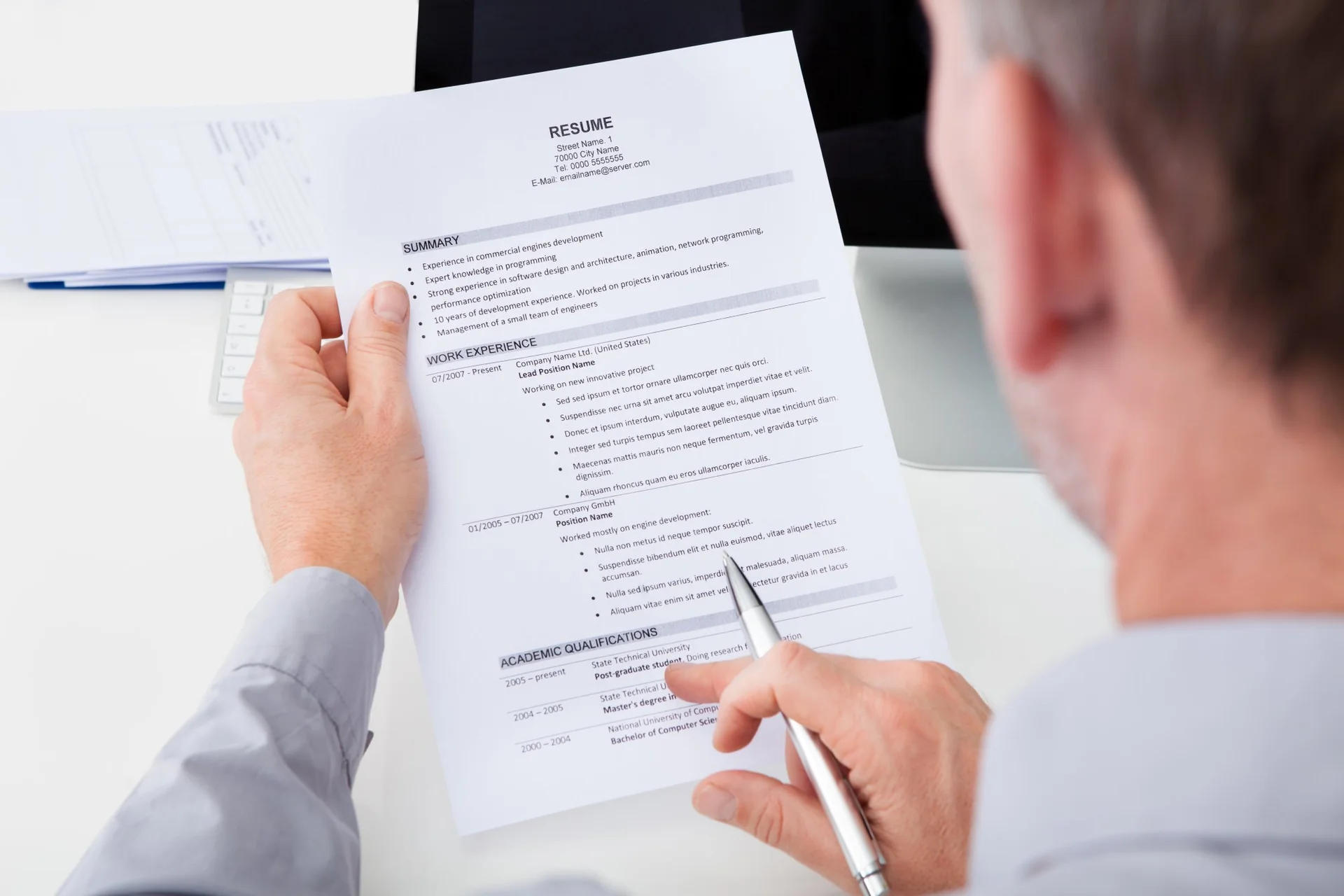 9 Must-Haves of a Successful Resume