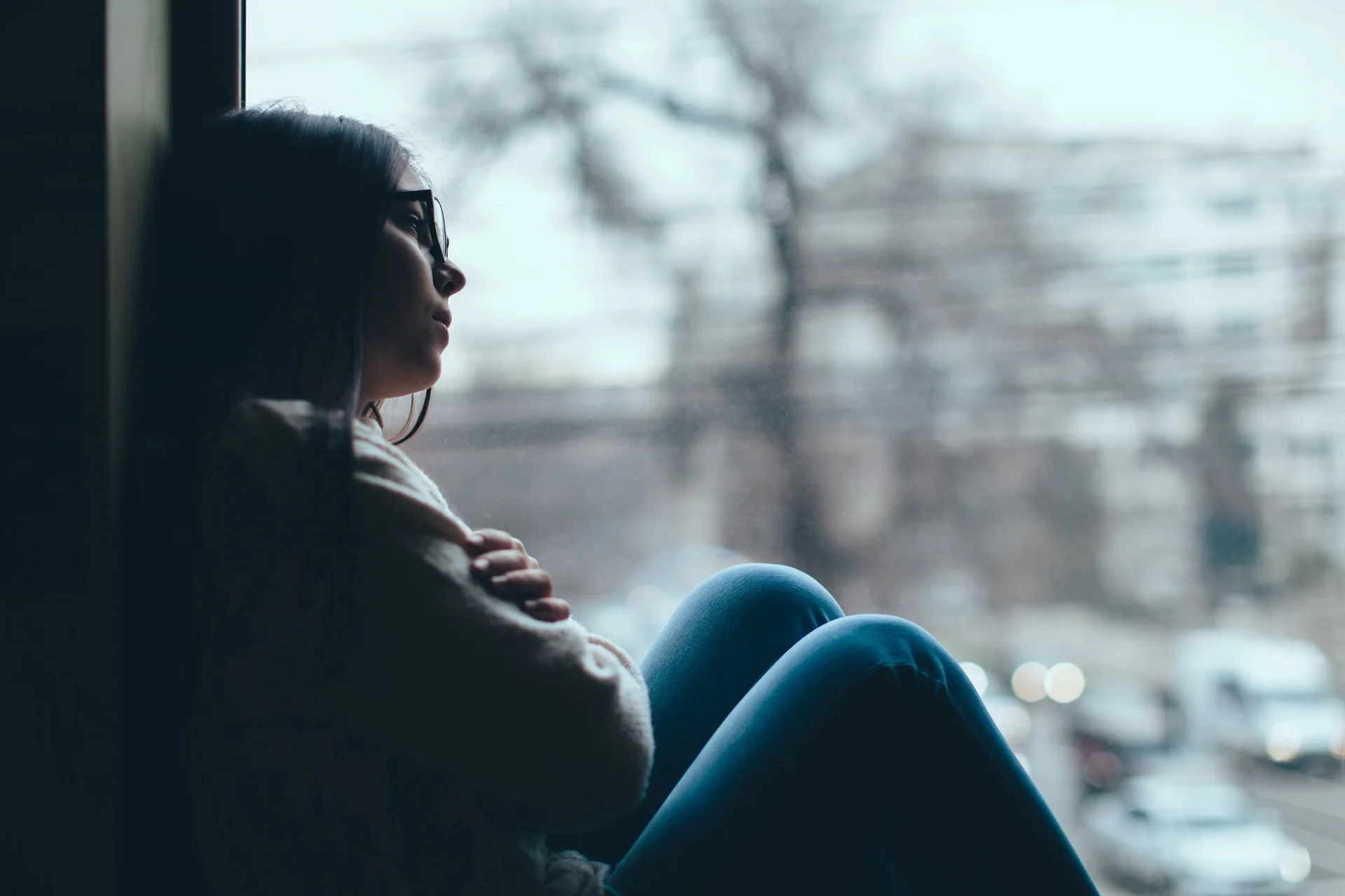 How to Turn Off These 6 Common, Toxic Thoughts