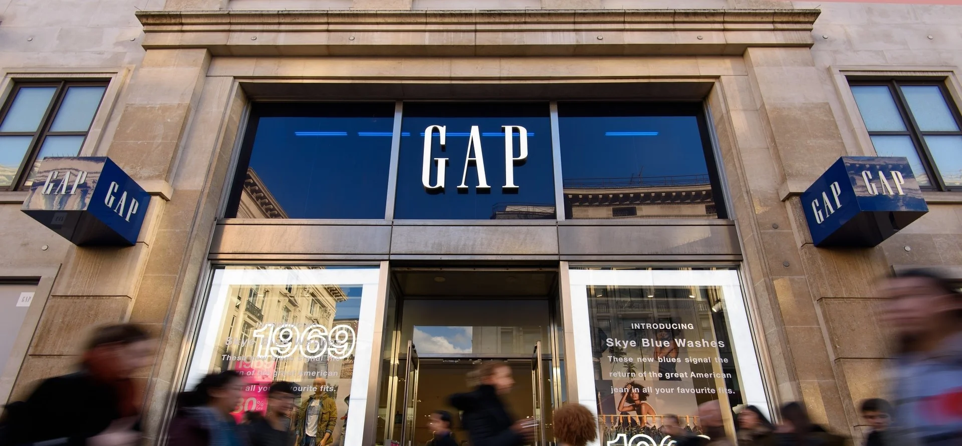 The CEO of Gap Took a 5-Year-Old's Complaint From Idea to Major Change ...