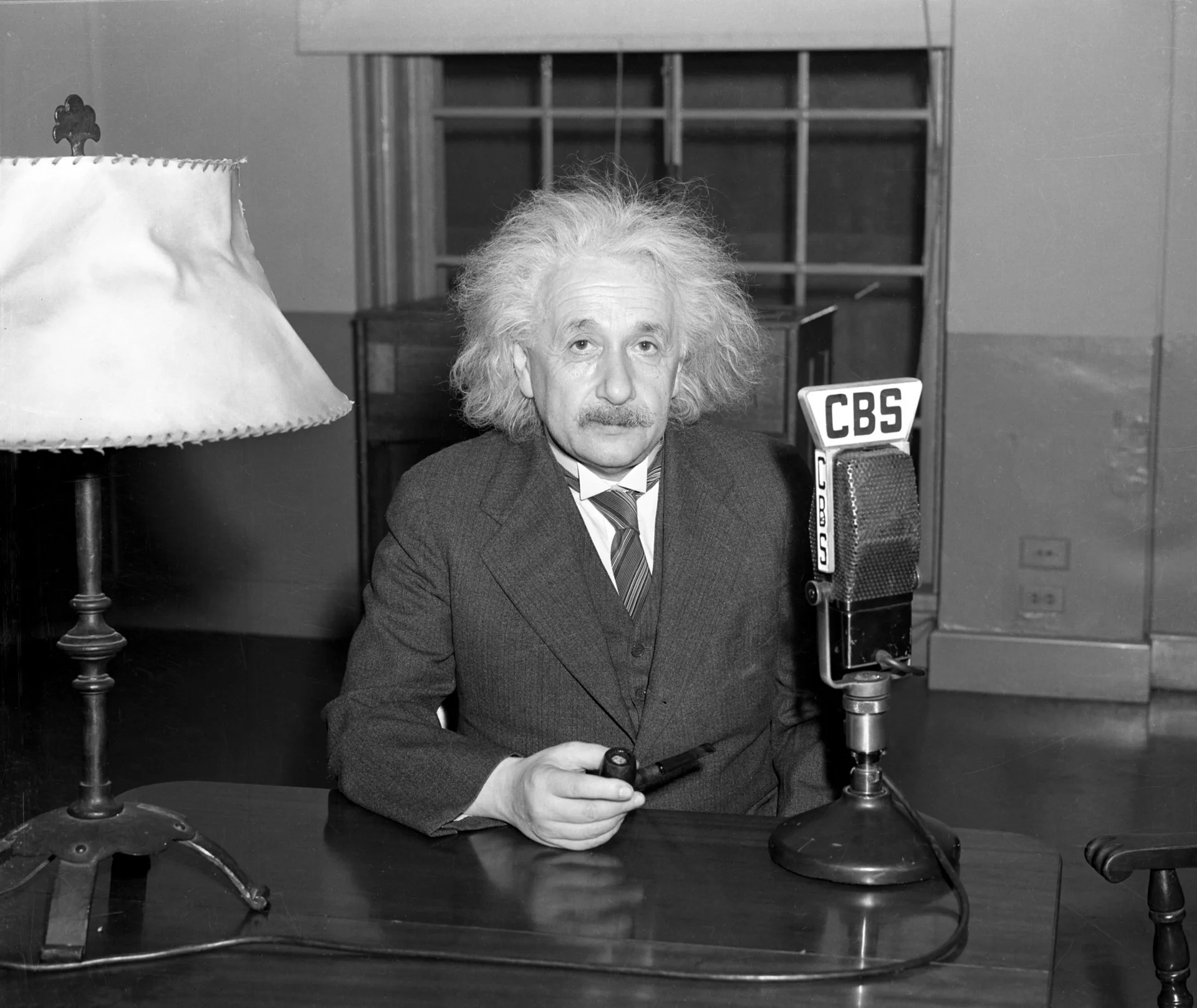 The Little Known Event that Made Einstein a Legendary Icon