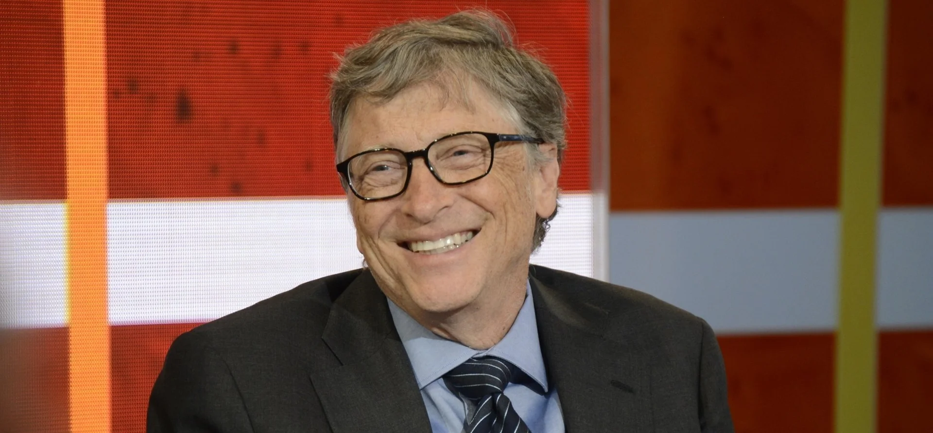 4 Habits That Finally Helped Bill Gates Get a Better Night's Sleep