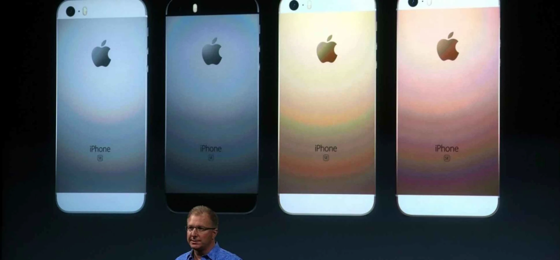 How Apple’s New iPhone Appeals to New Customers While Embracing Loyalists