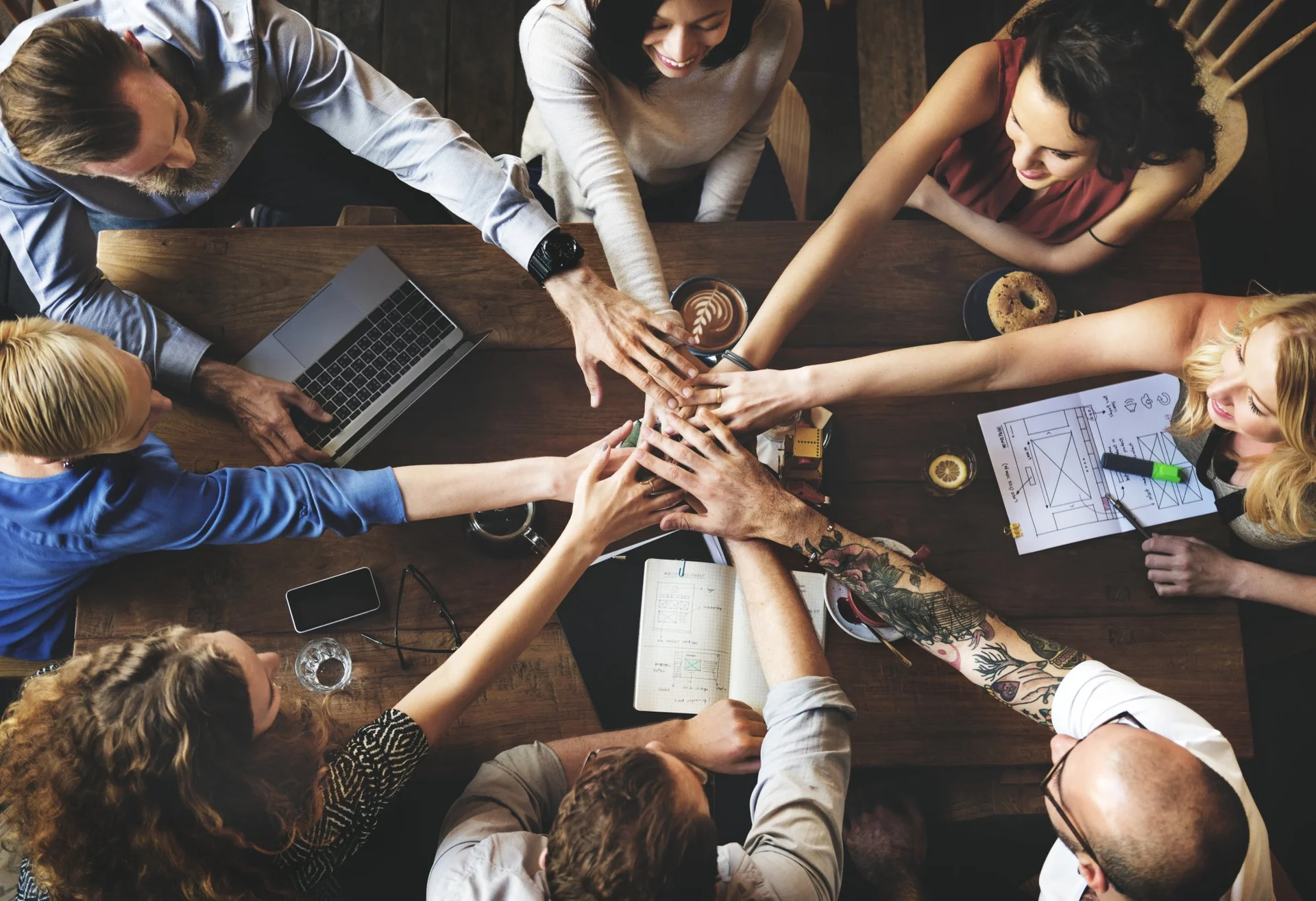 5 Critical Reasons Why You Need a Team Brand Now