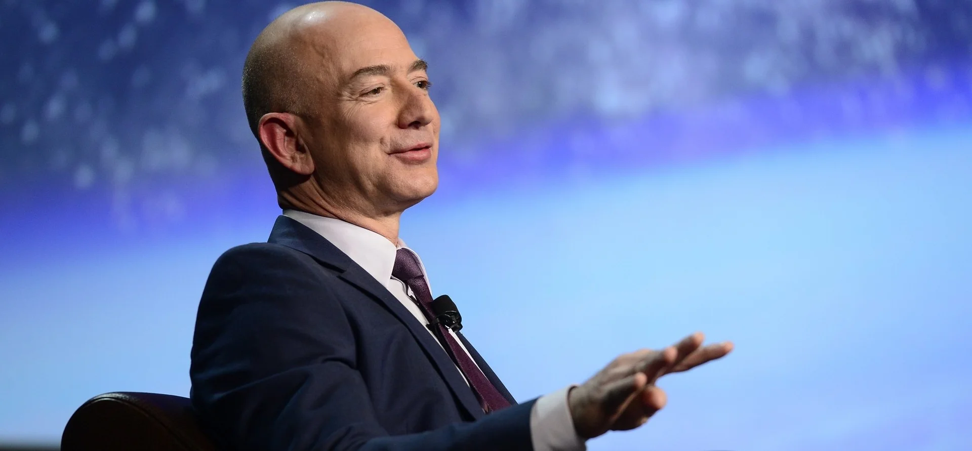 Jeff Bezos Uses This Strategy to Make Better, Faster Decisions