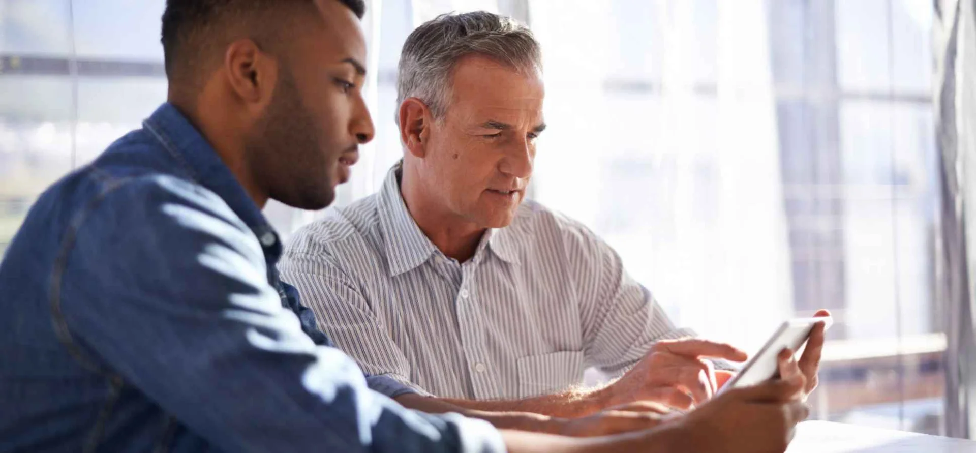 The Art of Brain Picking: 5 Ways to Do It Without Looking Like a Jerk