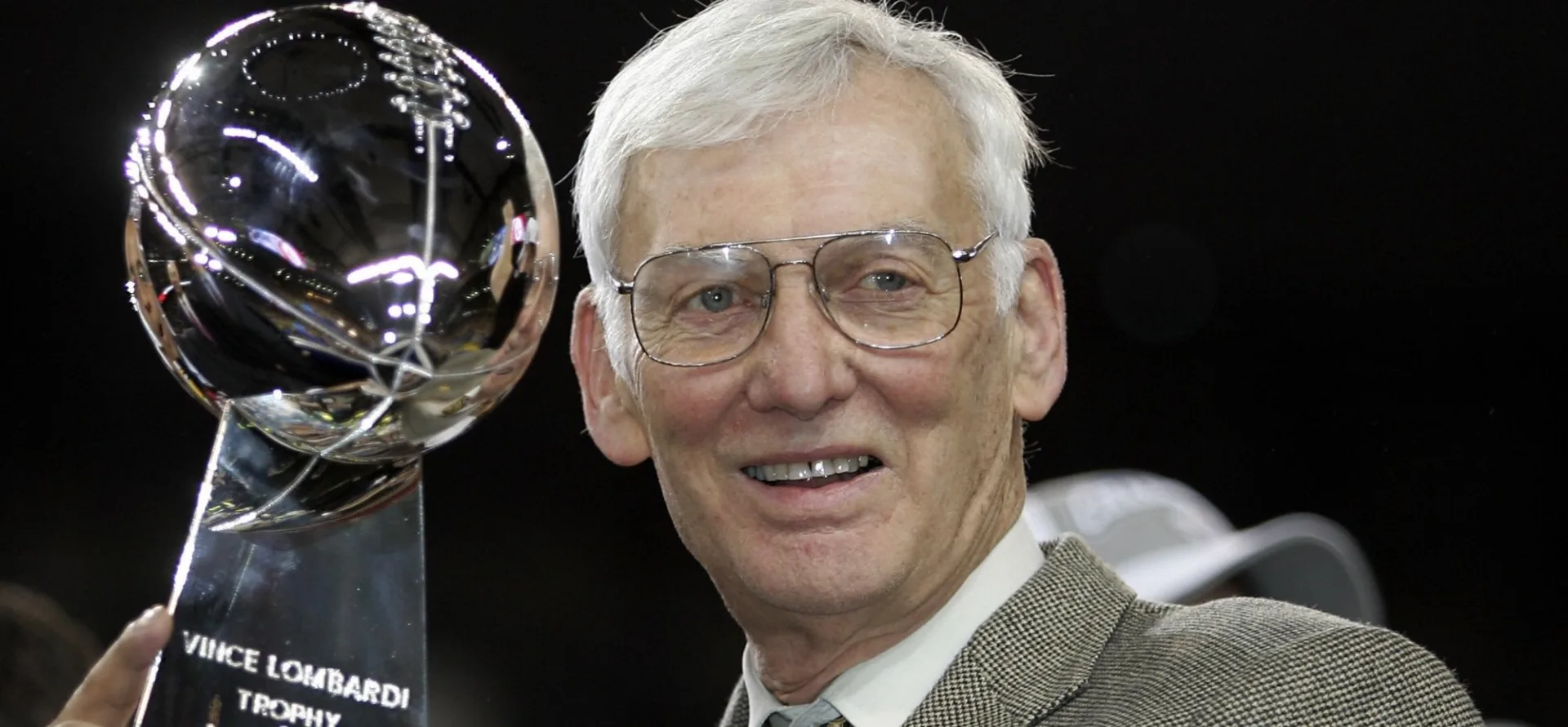 How Dan Rooney Helped Build the Pittsburgh Steeler Dynasty--and ...