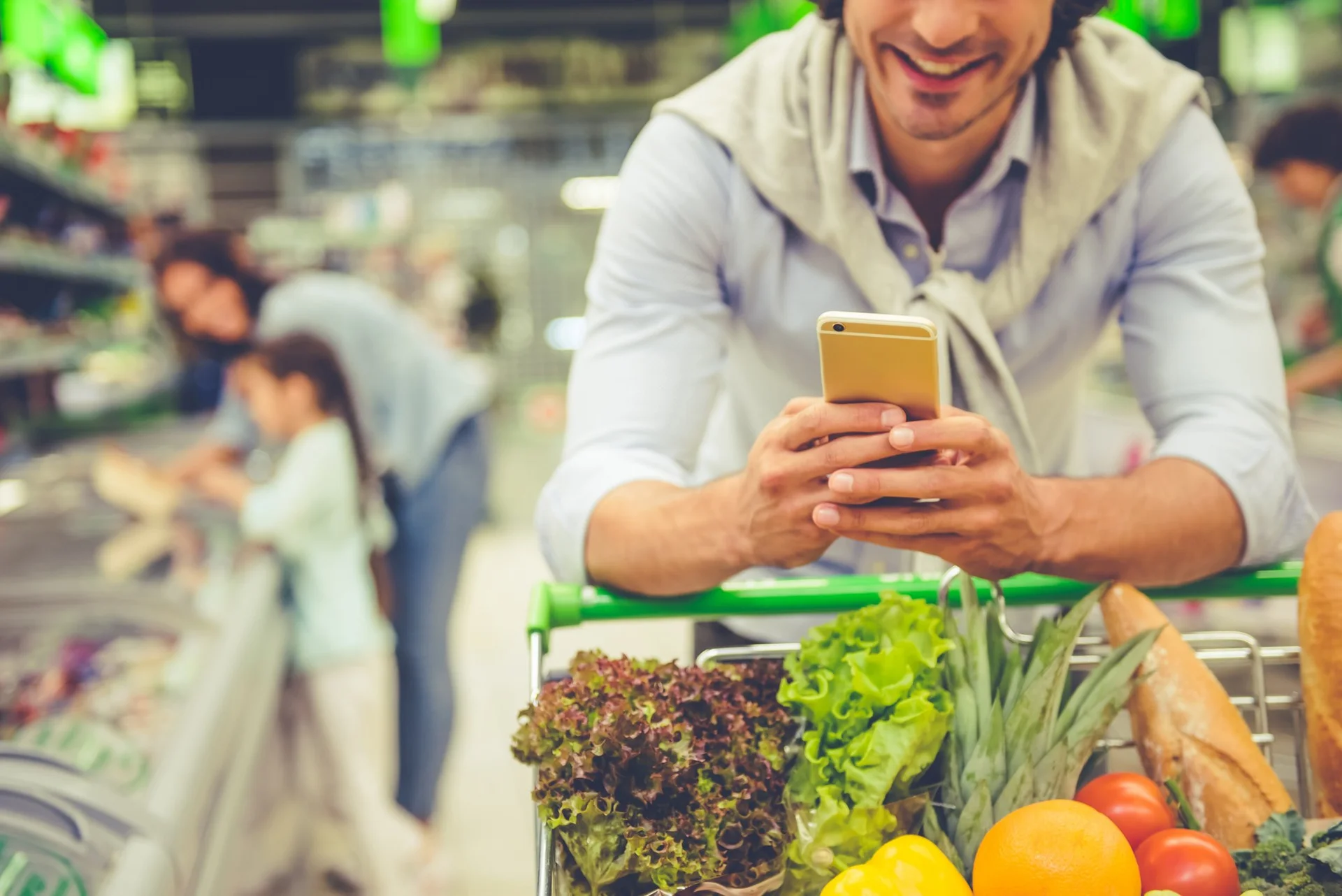 Valassis Study Shows Dads Are Better Shoppers than Many May Think