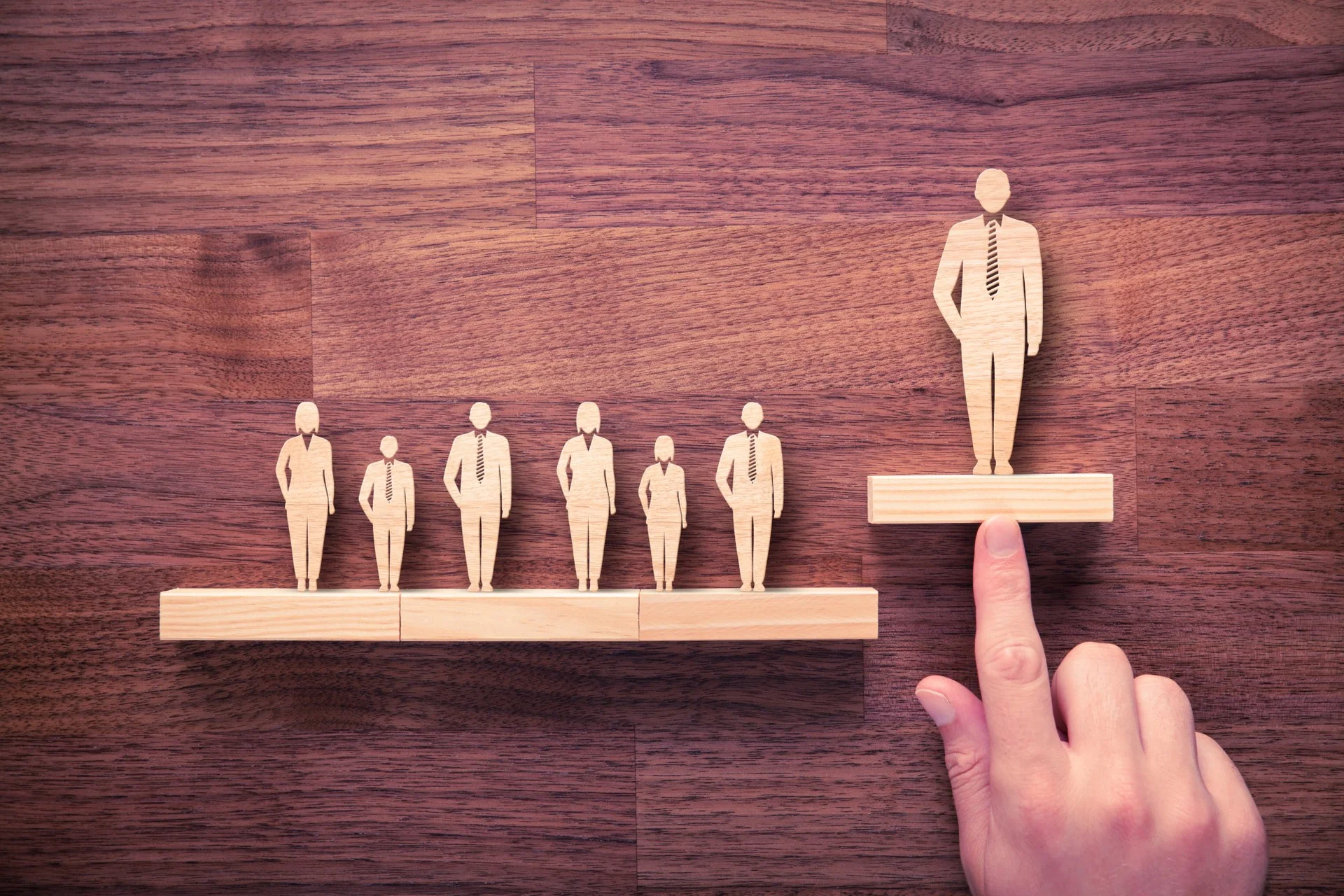 5 Qualities That Set Truly Great Leaders Apart From Everyone Else