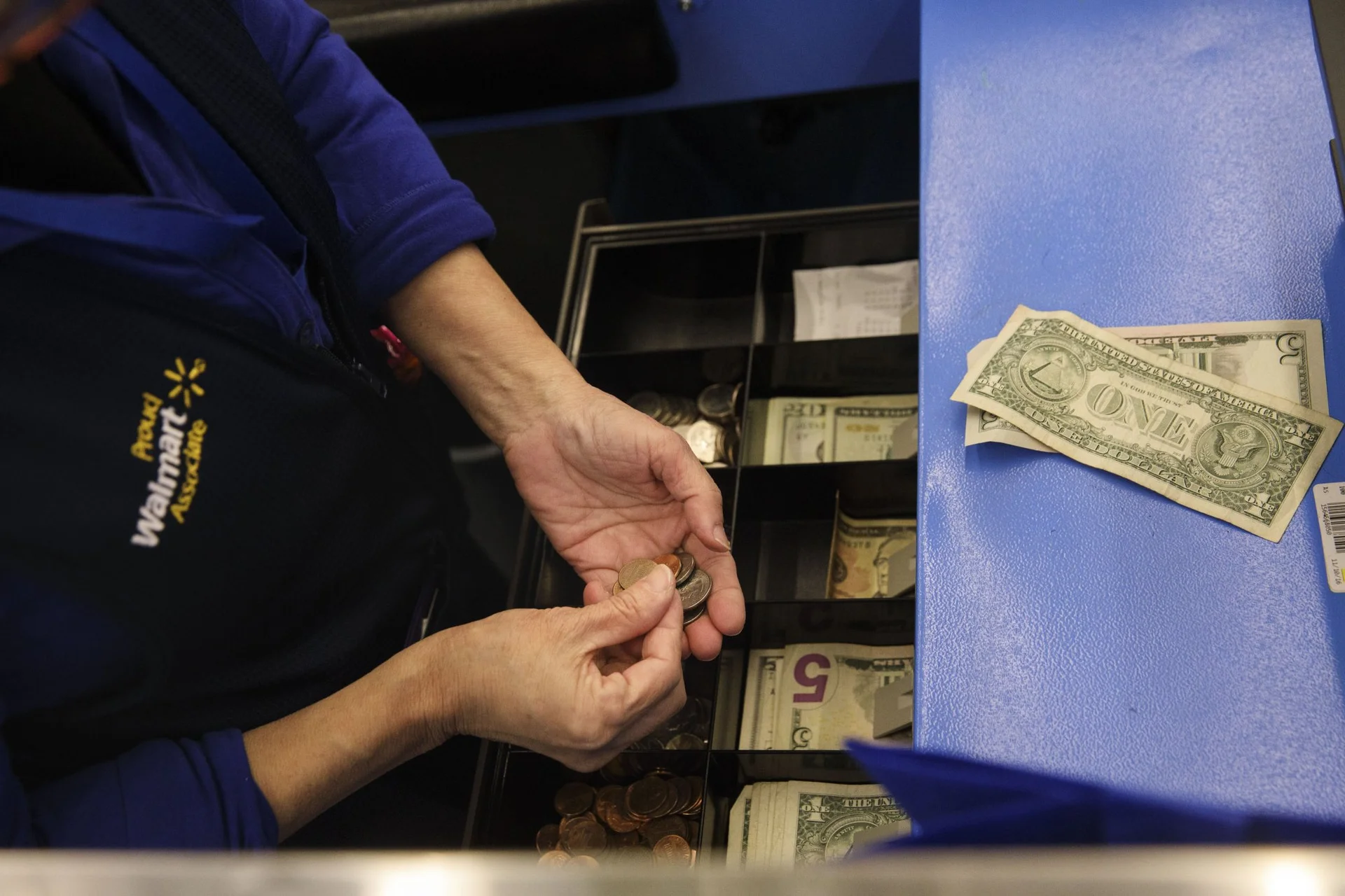 Here's the Surprising New Thing Walmart and Other Retailers Are Asking ...
