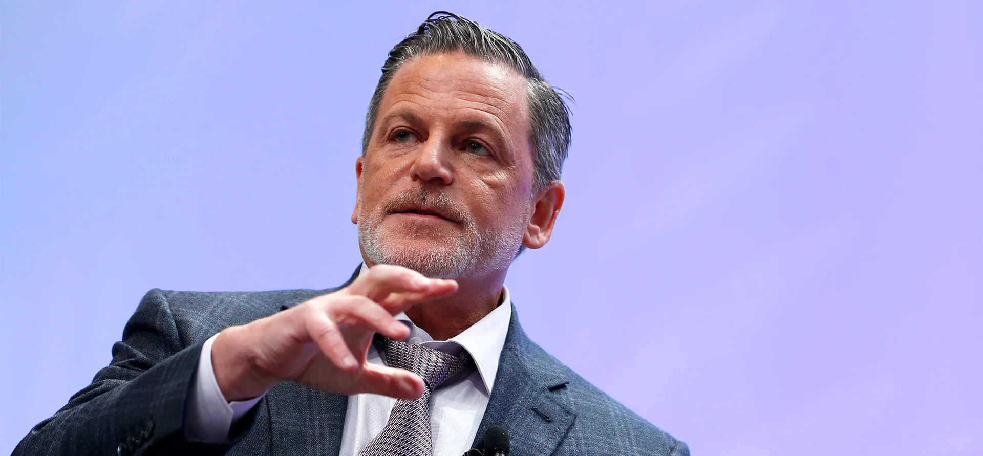 With Just 3 Words, Quicken Loans' Dan Gilbert Stops a Mistake From ...