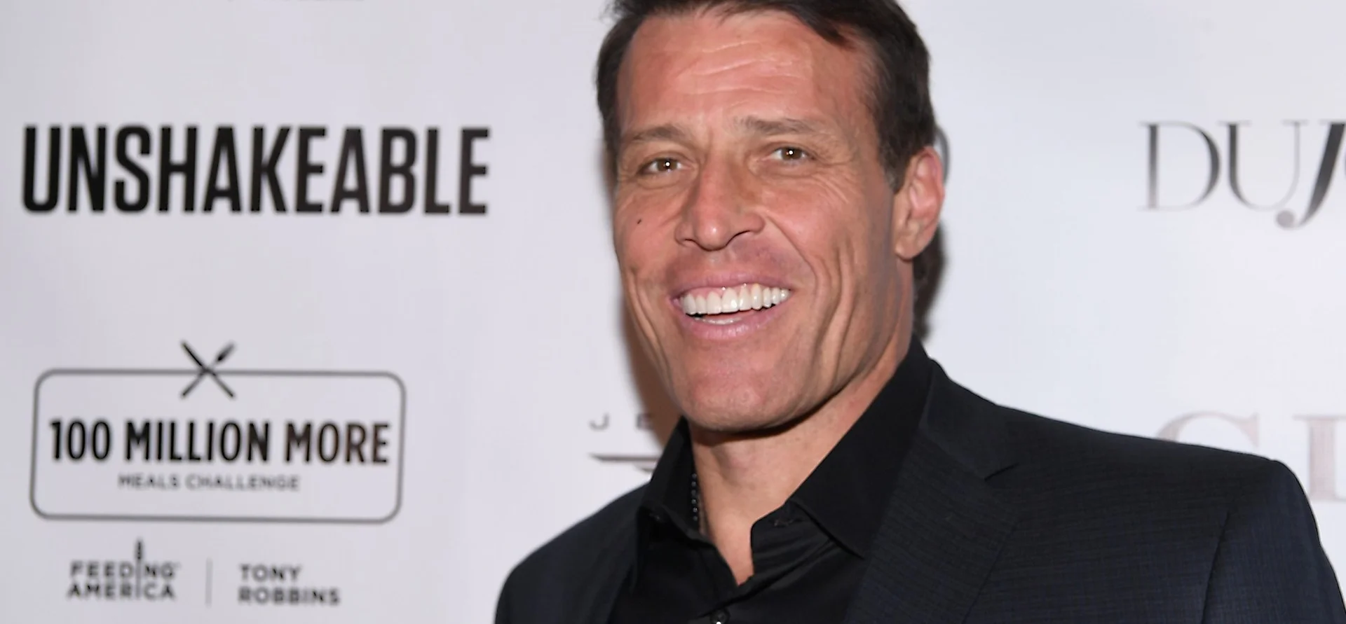 Tony Robbins Burns a Staggering Number of Calories During Live Events ...