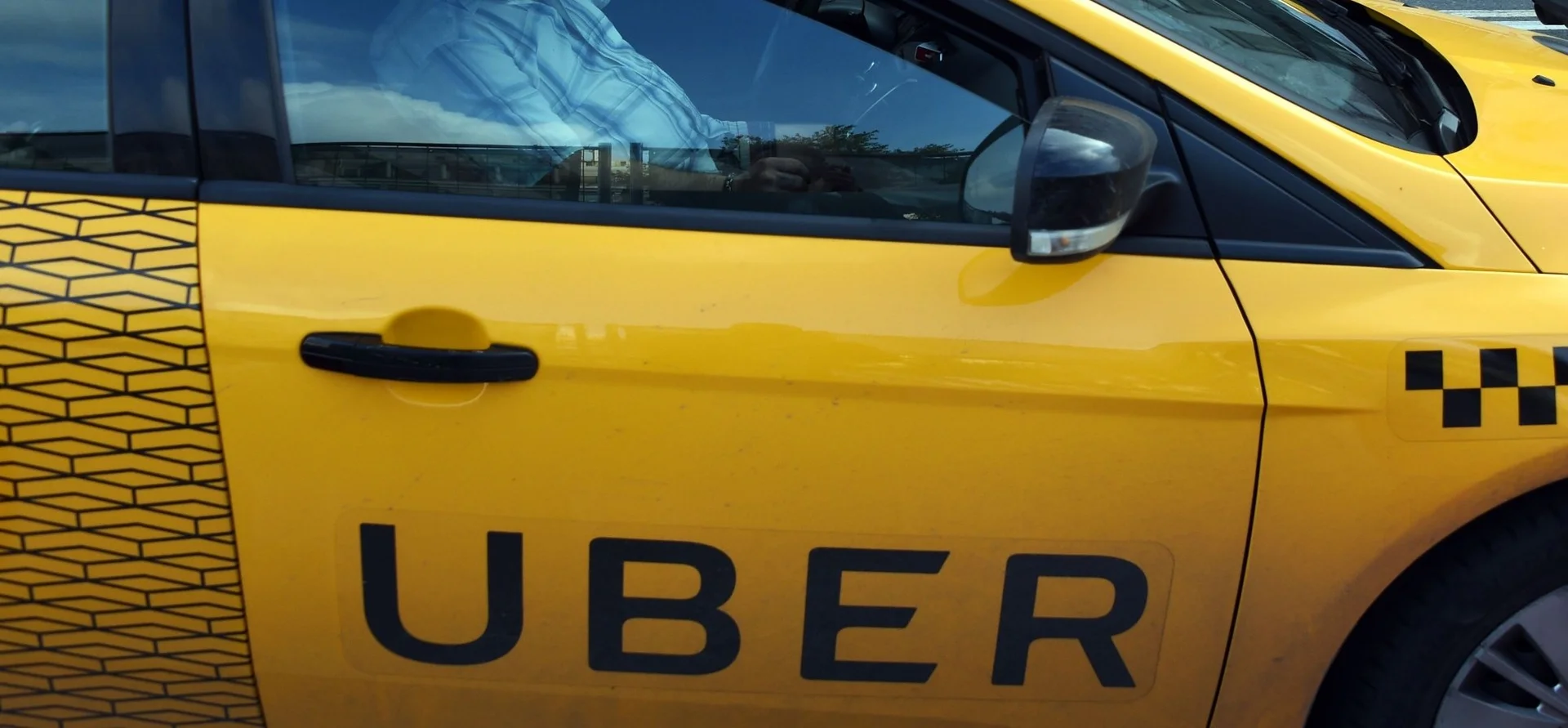 Uber Self-Driving Car Hits and Kills Pedestrian (Uber Immediately Halts ...