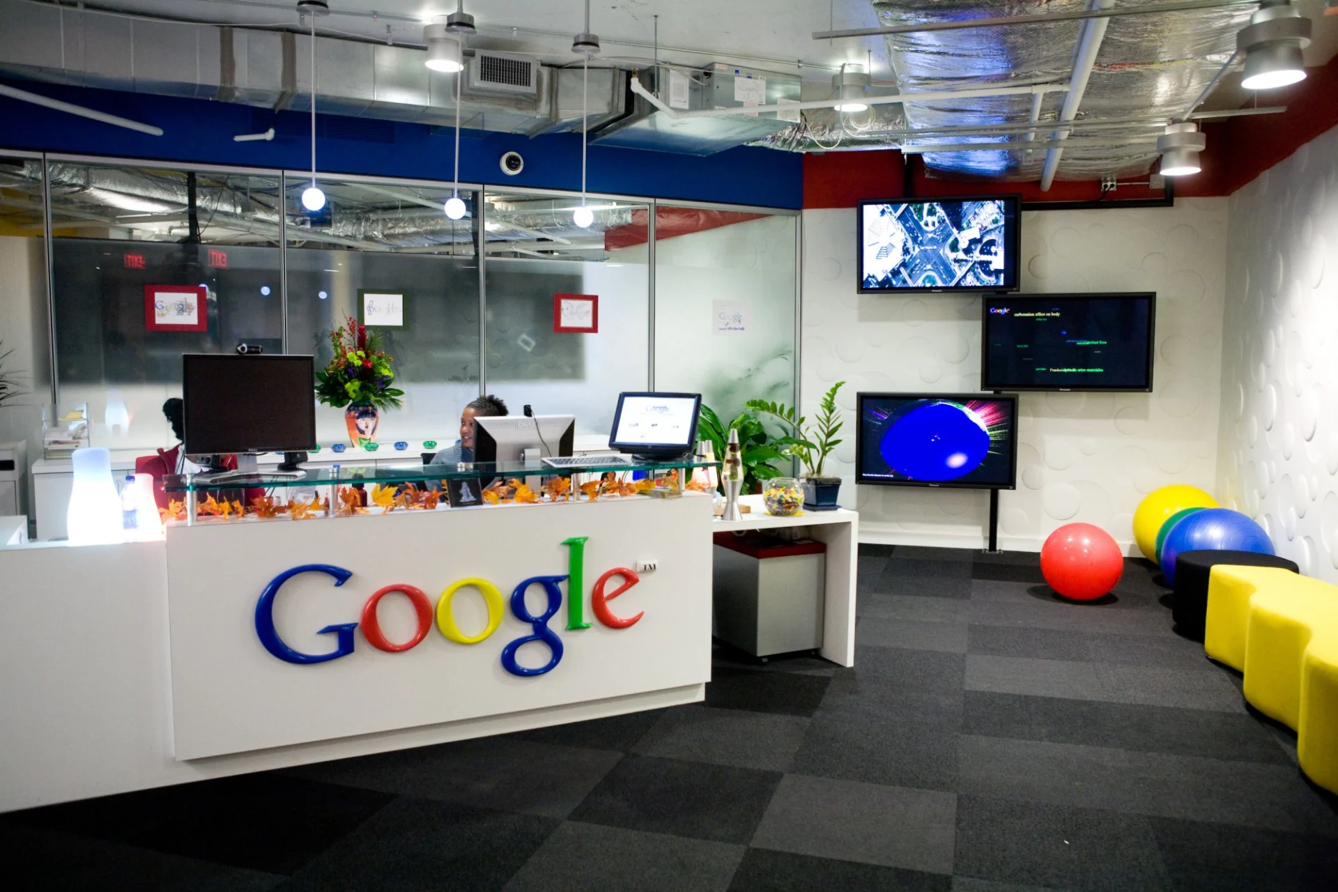 The 20 Best Employee Perks From Google Facebook And Other Giants