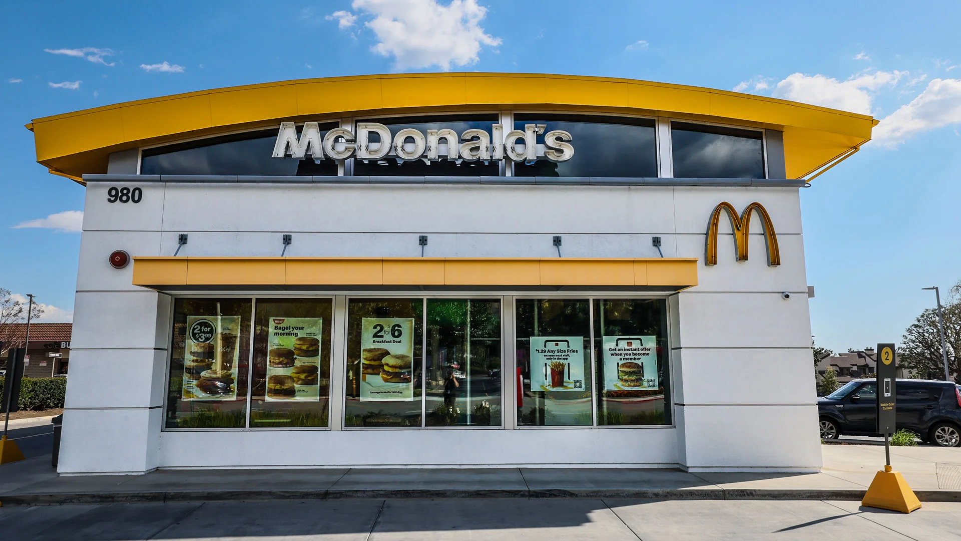 Fast Food Is Now a Luxury for Many Inflation-Weary Consumers