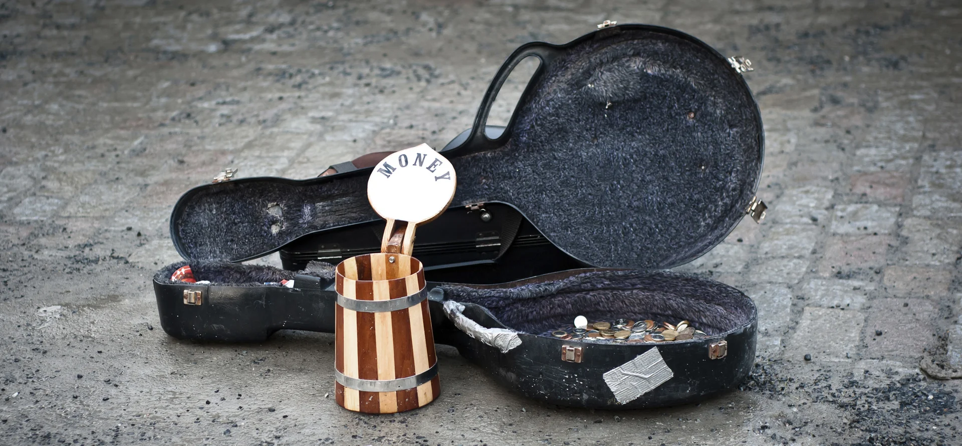 7 Sales Strategy Secrets from an Expert Panhandler
