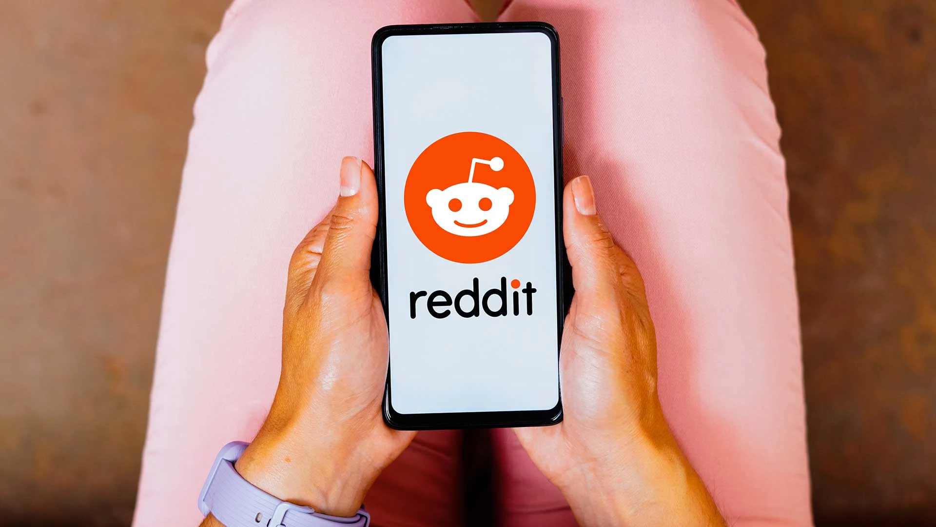 Reddit, Founder-Led Social Media Giant, Files for IPO