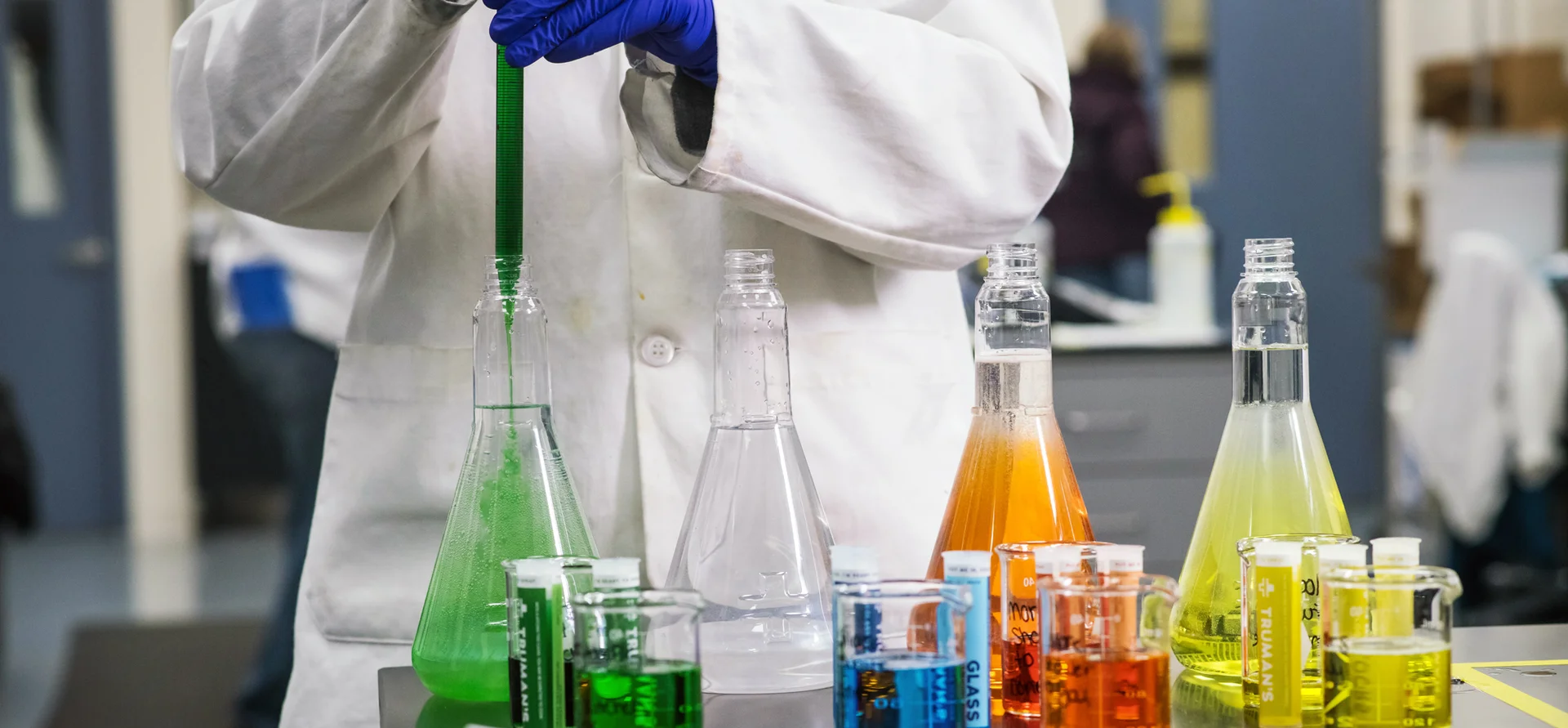 6 Companies That Want to Help You Cut Plastic Out of Your Life