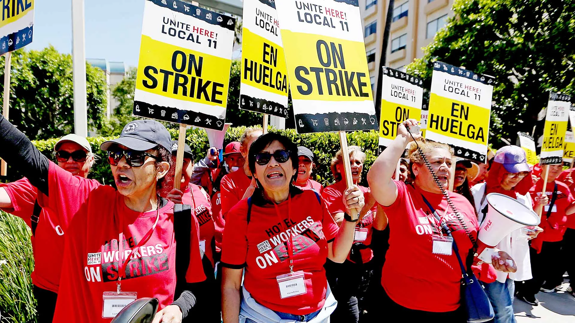 Hotel Unions in Four U.S. Cities Plan Strike Authorization Votes
