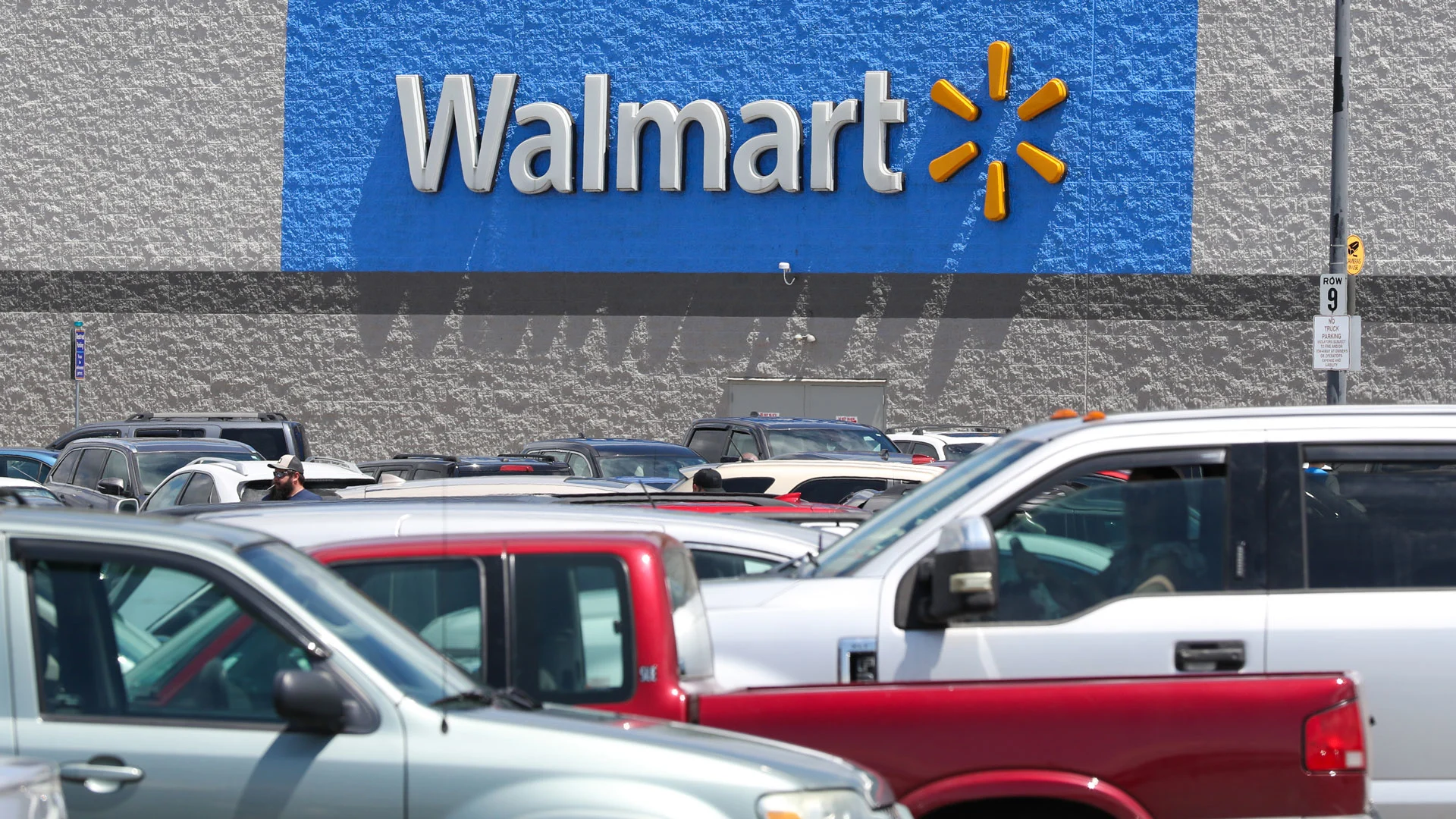 With 5 Short Words, Walmart Just Taught a Brilliant Lesson In Leadership