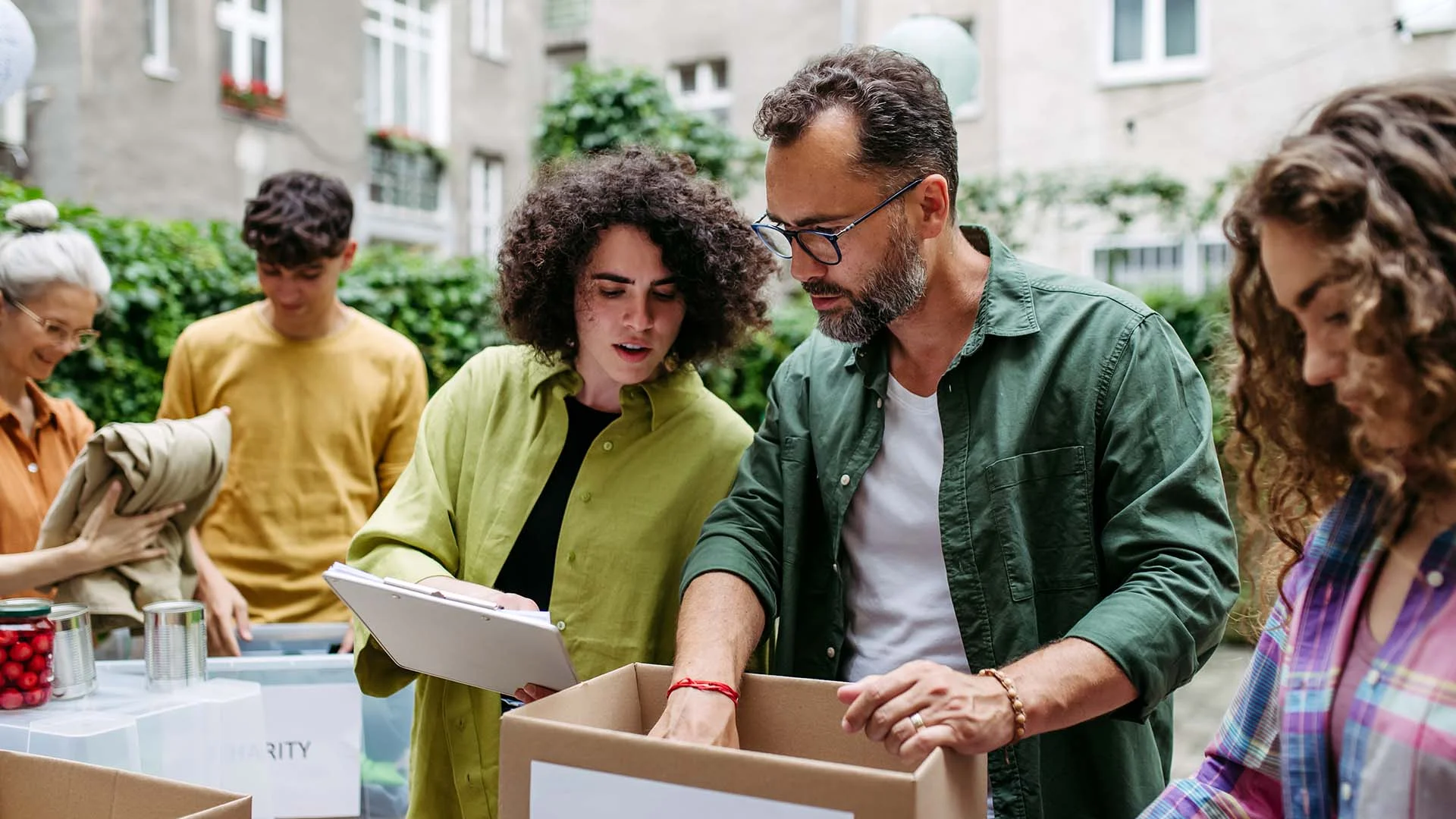 How Volunteering Can Transform People and Organizations