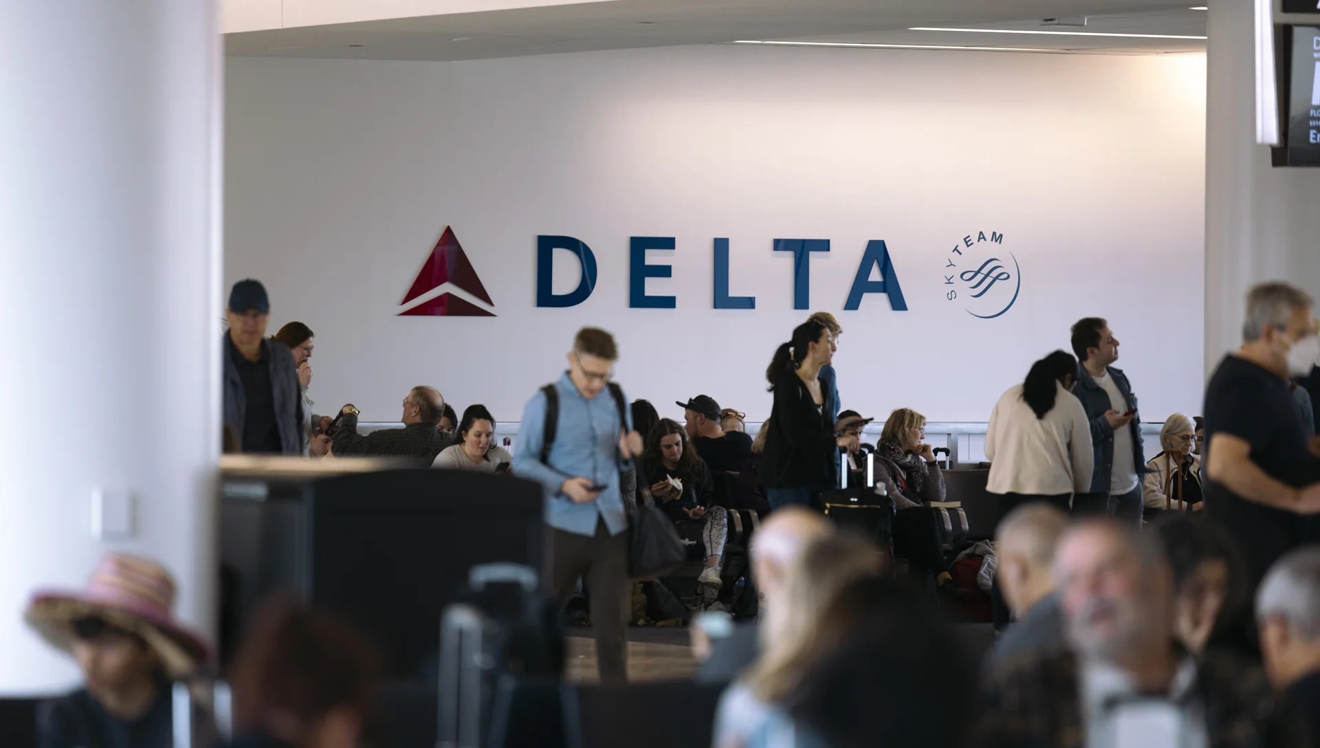 With 1 Update, Delta Air Lines May Have Just Solved the Most Annoying ...