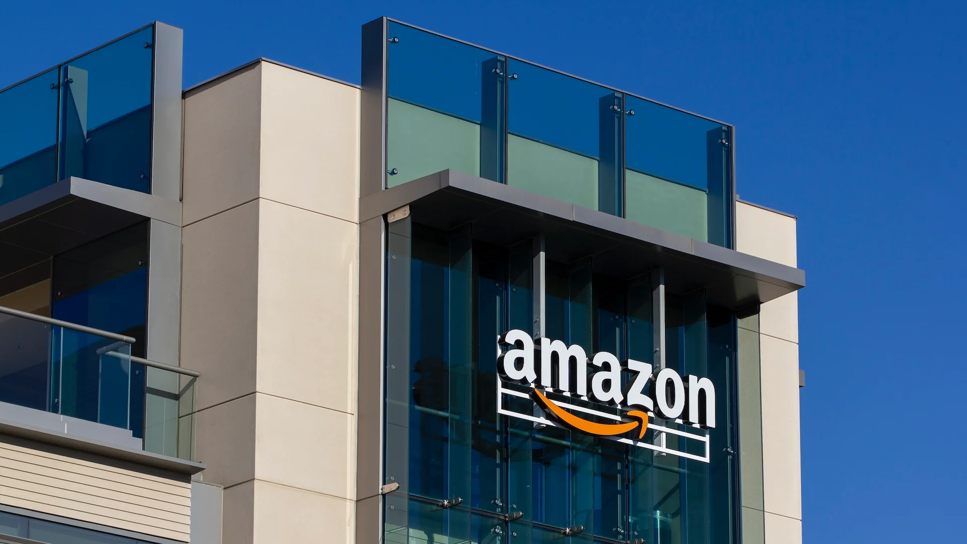 Thousands of North Korean Nationals Are Trying to Get Jobs at Amazon