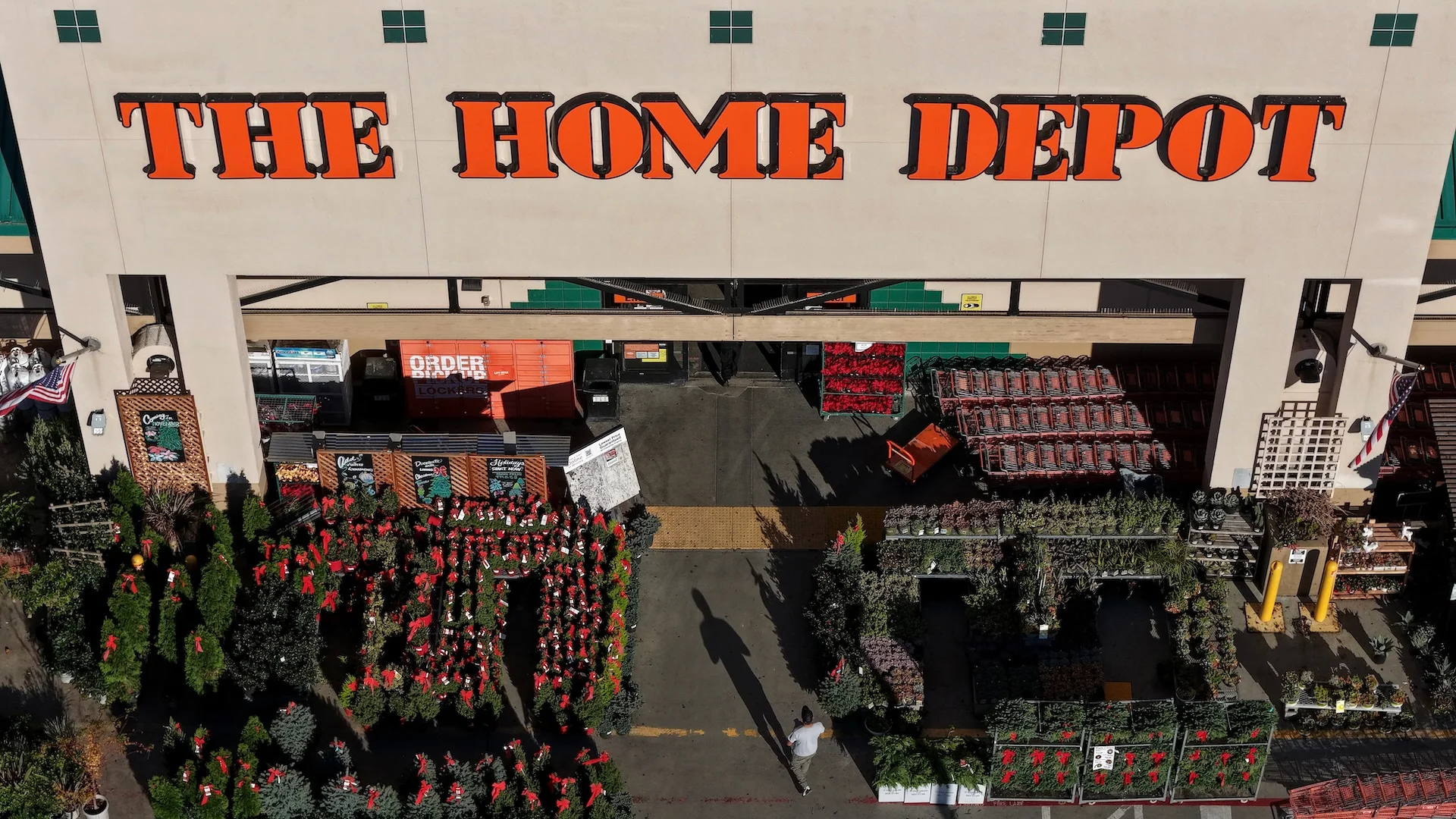 What Home Depot's 2026 Outlook Means for the Housing Market