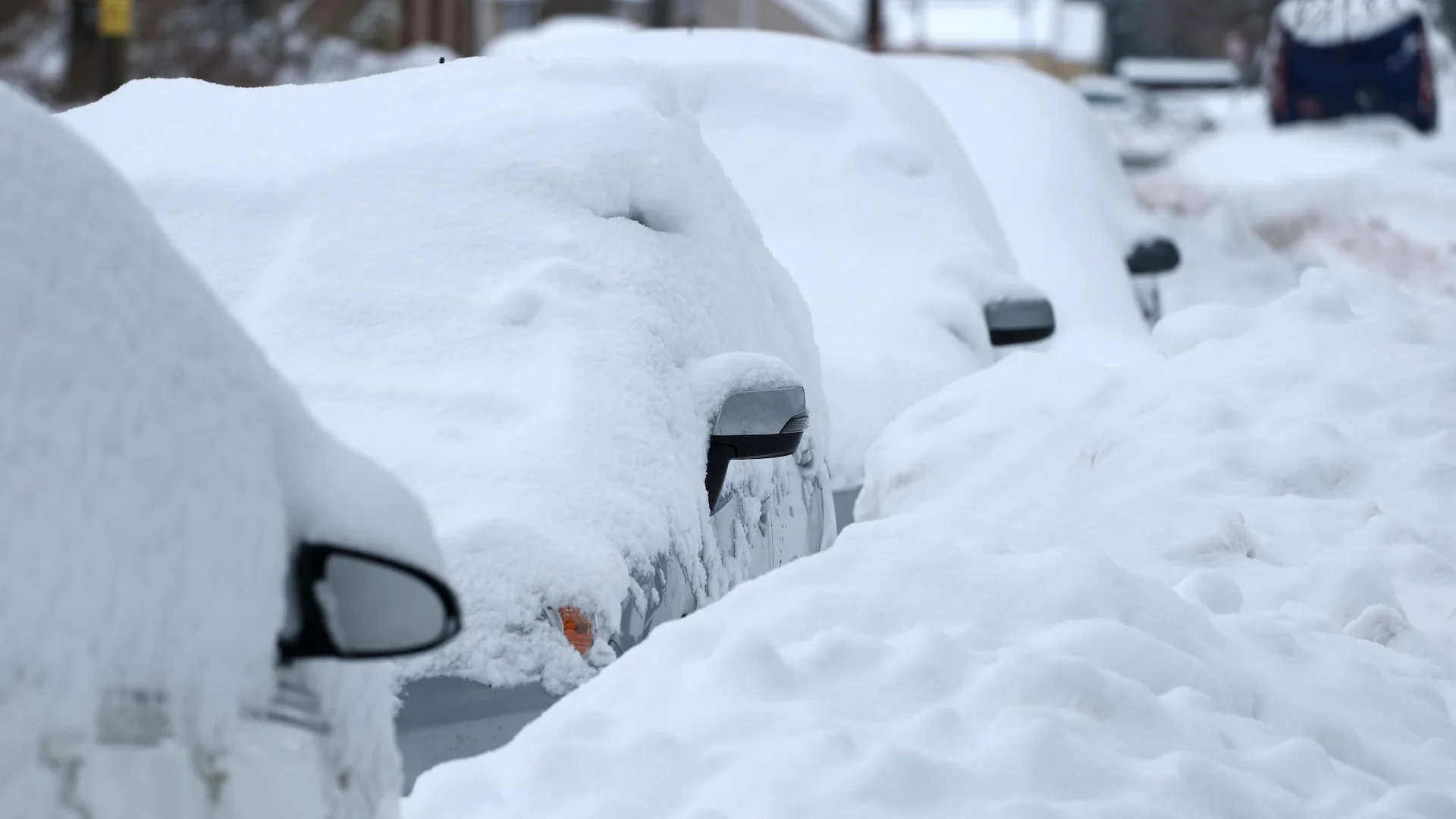 Major Winter Storm Targets 24 States. Here's When to Consider Closing ...