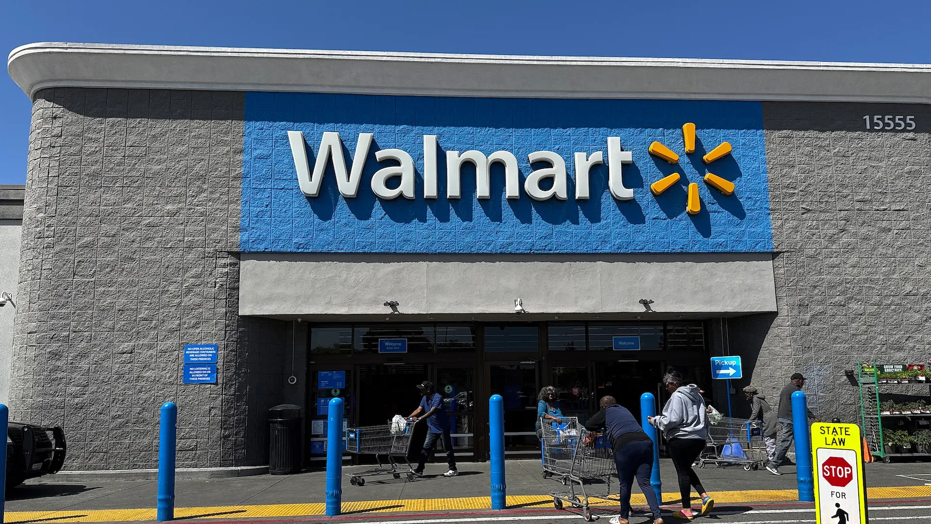It Took 64 Years to Build Walmart. It Took 3 Years to Turn It Into a $1 ...