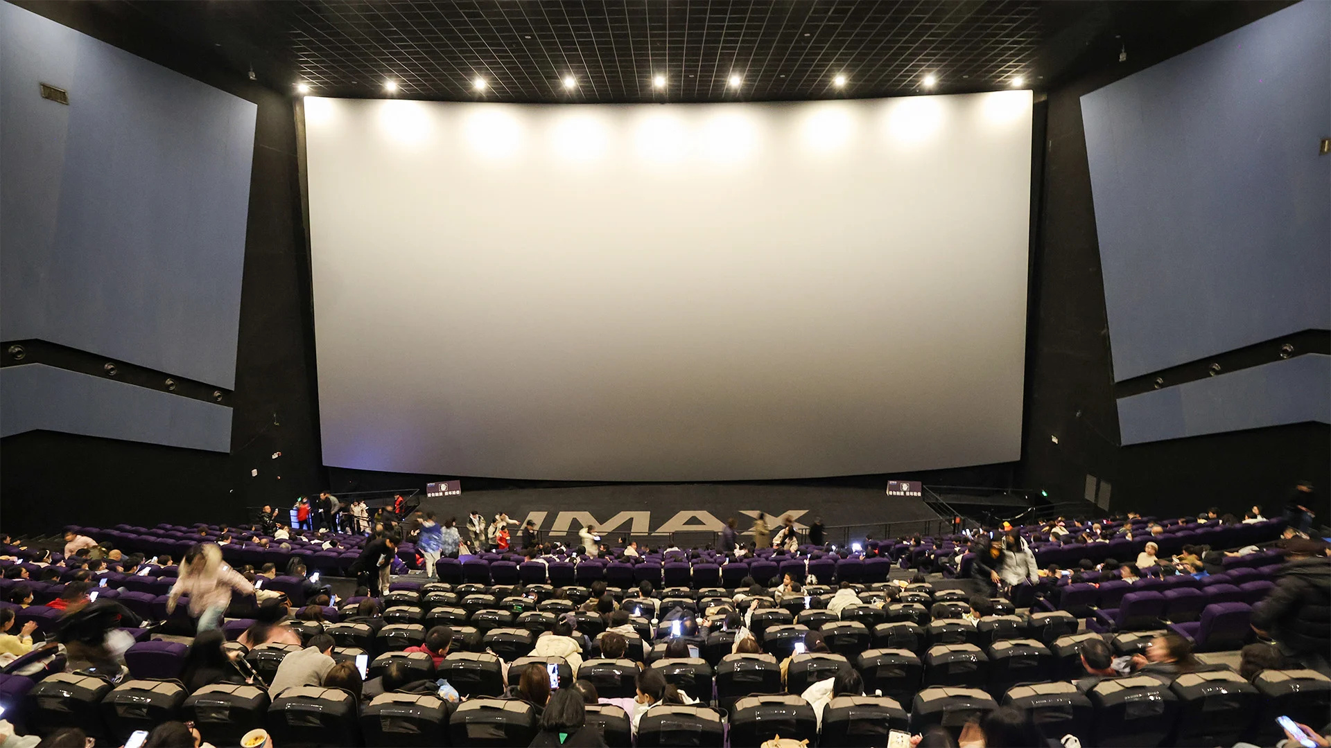 As Movie Theaters Struggle, IMAX Continues to Grow. Now, It's Exploring ...