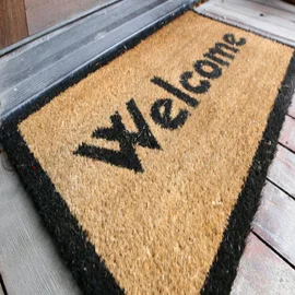 How to Make New Employees Feel at Home
