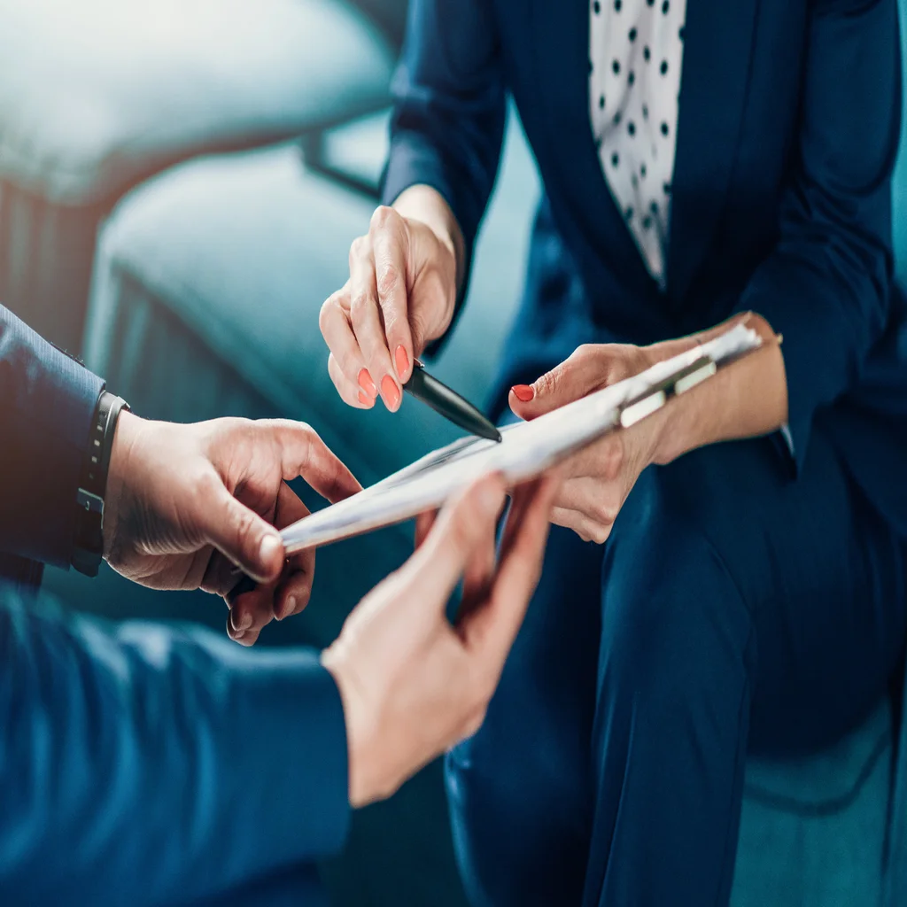 How to Get Outside Contractors Onboarded the Right Way in Half the Time