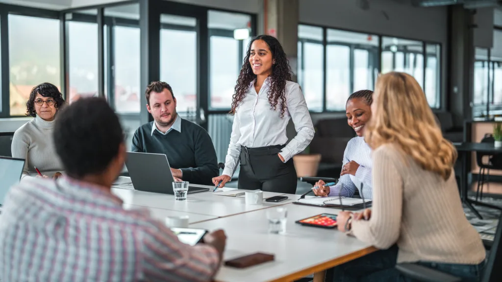 3 Things Great Leaders Do to Get the Best Out of Really Smart People