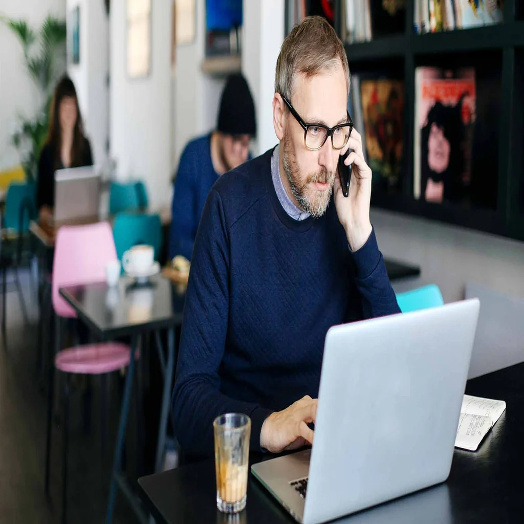 6 Phone Etiquette Rules Everyone Should Agree on for 2023